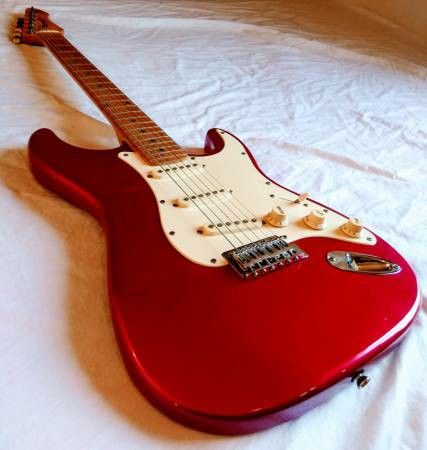 Electric Guitar Fender Strat ( Stratocaster ) Copy by Hohner in ...