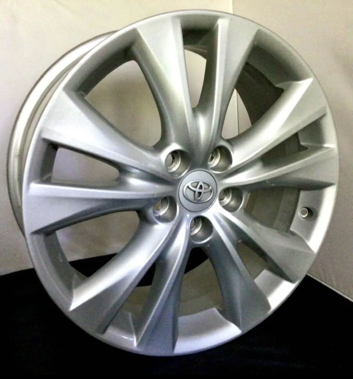 OEM 2013-2015 TOYOTA RAV4 RAV 4 18" ALLOY WHEEL RIM - SILVER for Sale ...