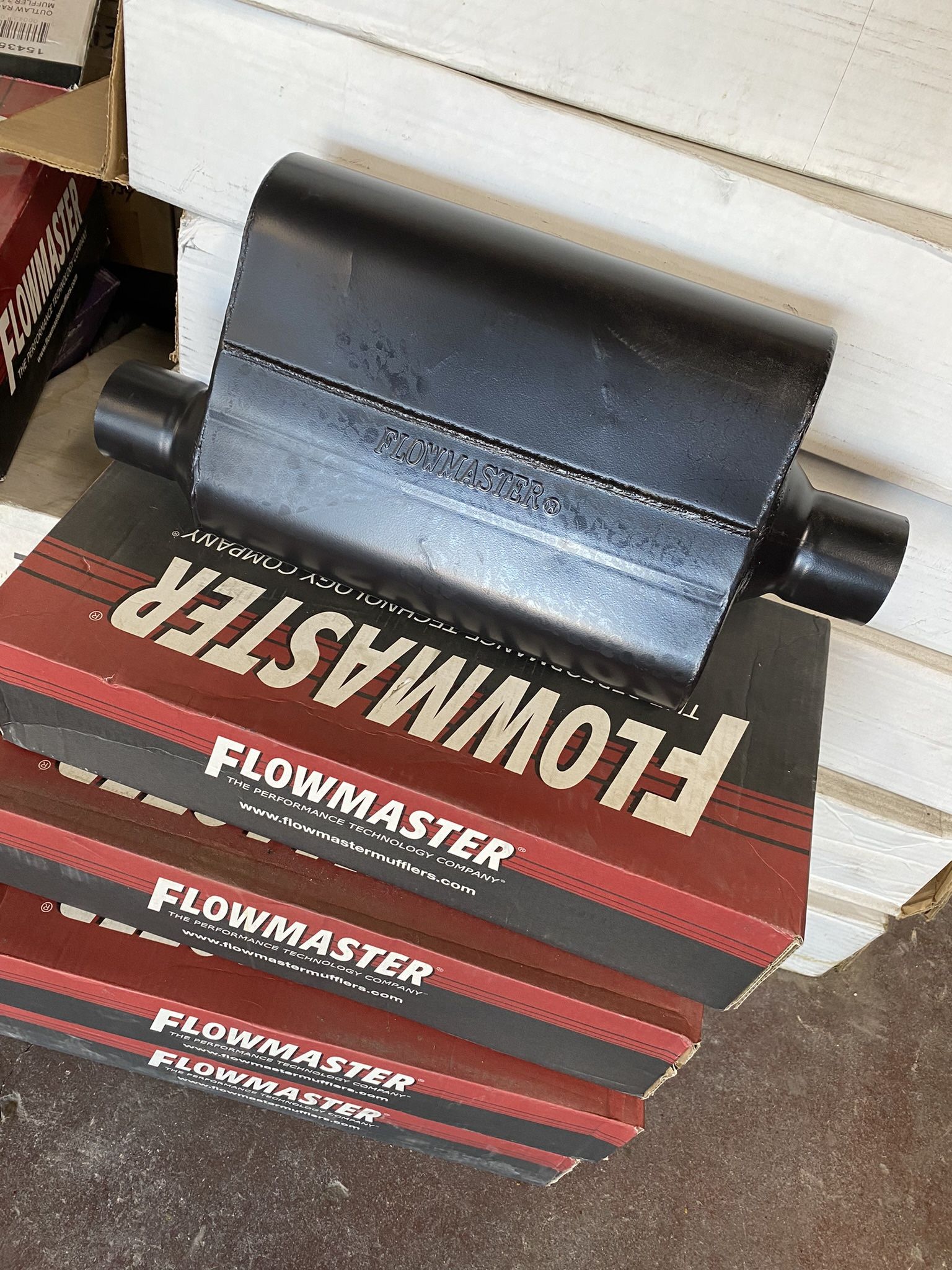 New Original 40 Series Flowmaster for Sale in Rialto, CA - OfferUp