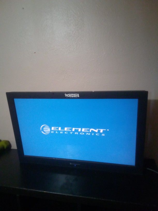 32-in Element Electronics TV for Sale in Turlock, CA - OfferUp