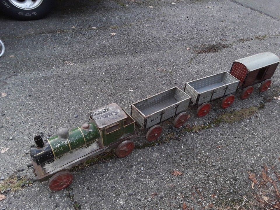 Antique Pre-WW1 Bing Germany Toy Train for Sale in Edmonds, WA - OfferUp