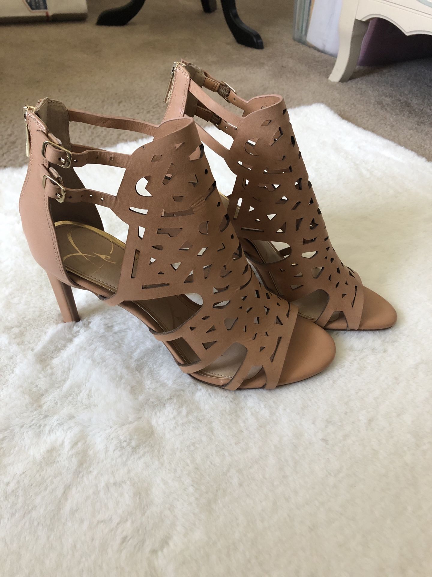 Jessica Simpson heels for Sale in Pumpkin Center, CA - OfferUp