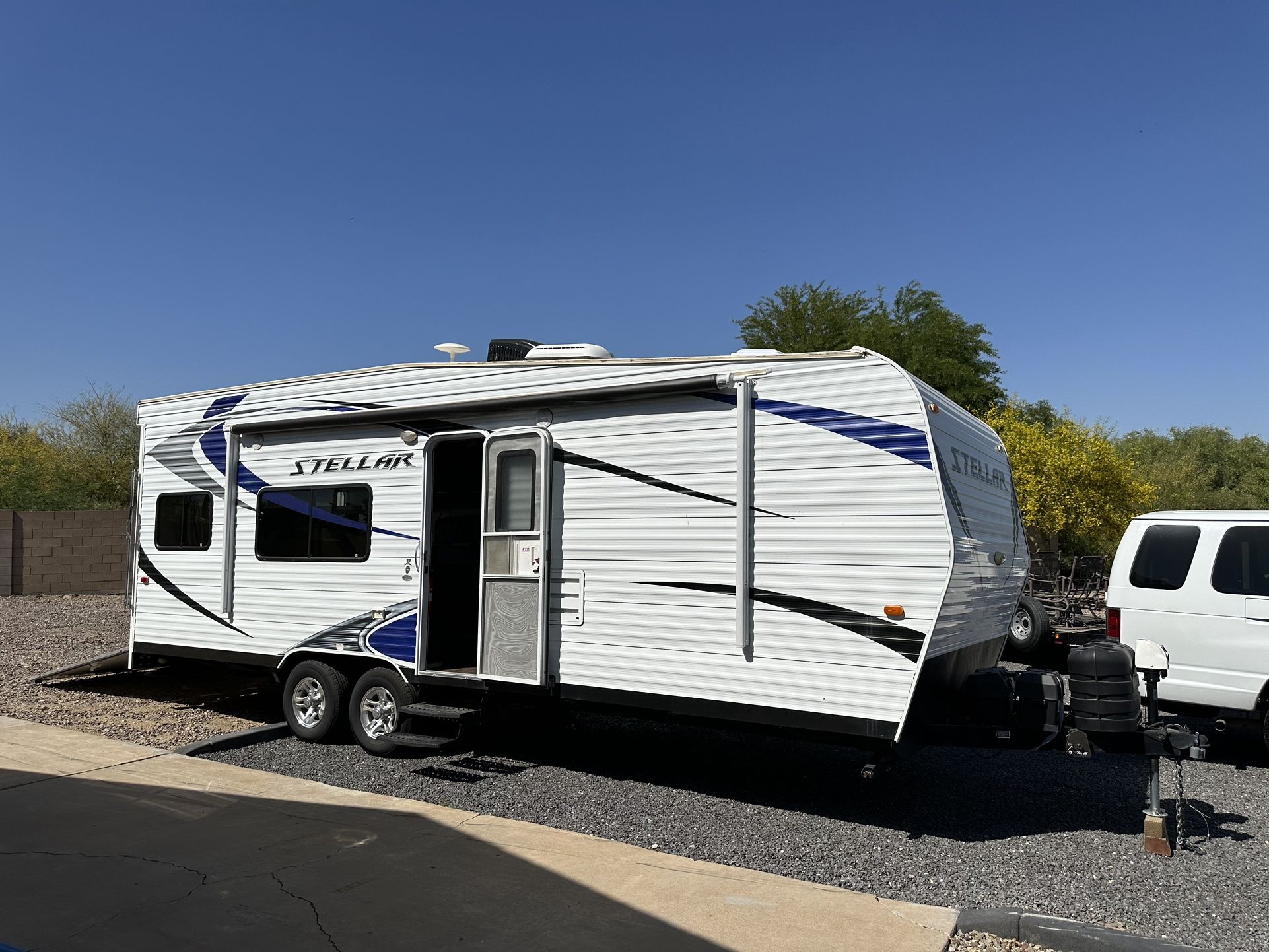 2016 Eclipse Stellar 23SB Toy Hauler RV Camper Trailer Great Condition ...