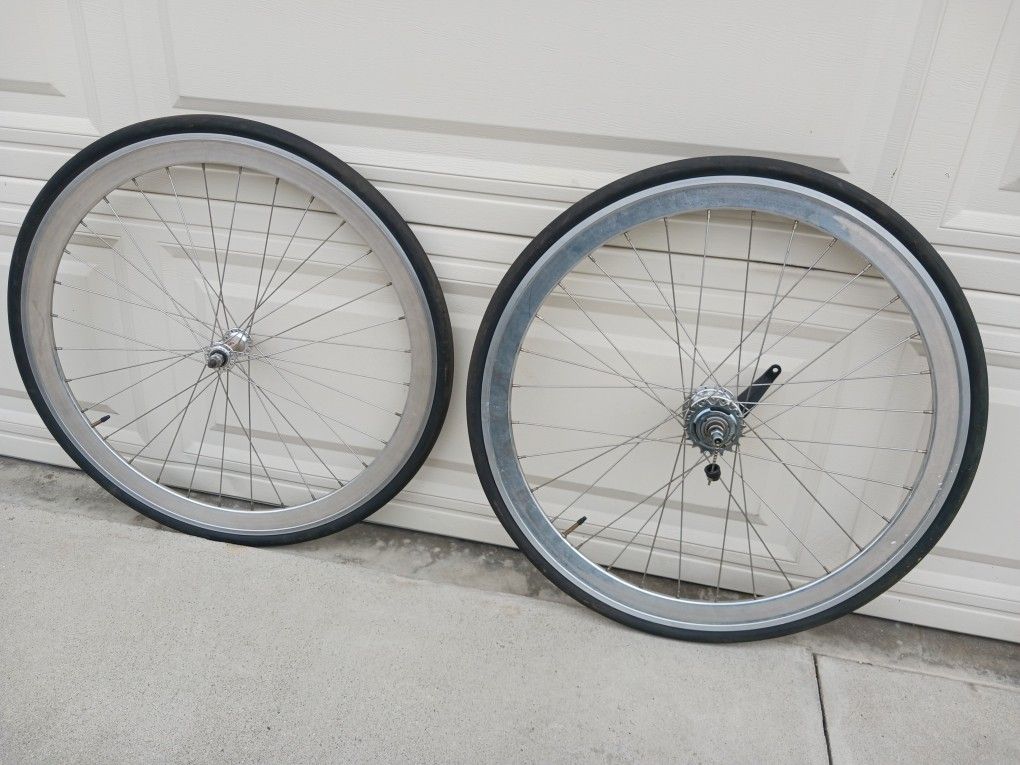 Deep V 700c 3 Speed Coaster Wheelset for Sale in Pico Rivera, CA - OfferUp