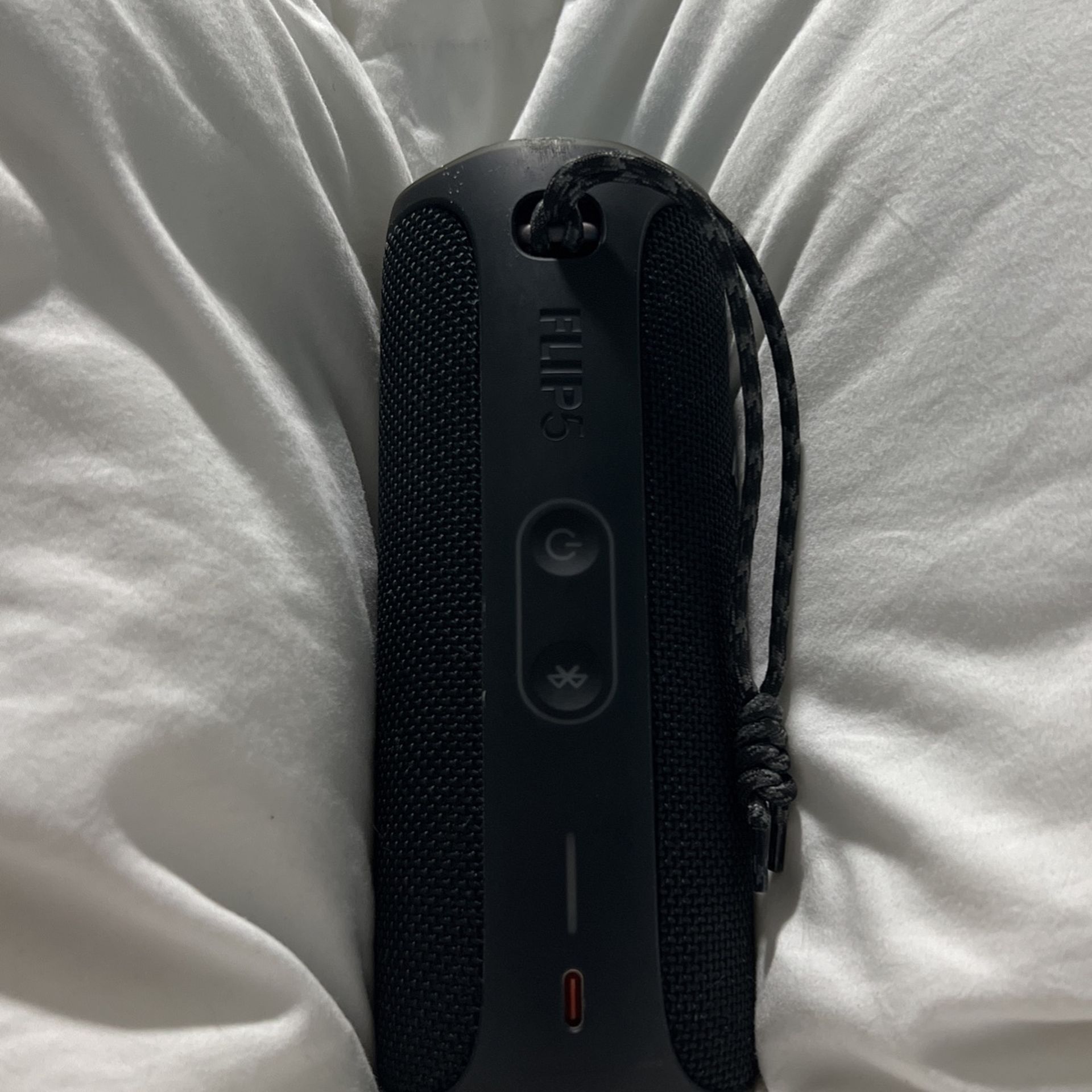 JBL Médium Sized Speaker for Sale in Ind Crk Vlg, FL - OfferUp