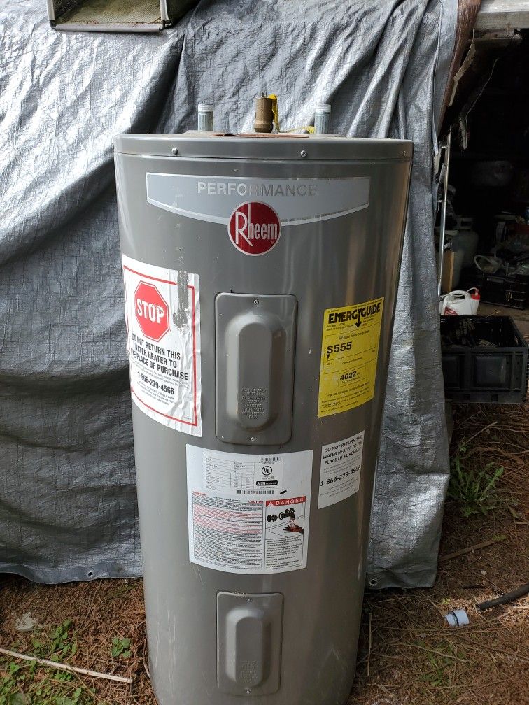 Rheem Water Tank Unused for Sale in Seattle, WA - OfferUp
