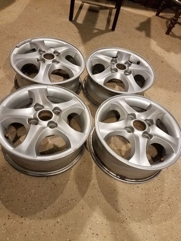 15" Rims / Bolt Pattern 4x114.3 / 4x115 / 4x4.5 / 15x6 OEM for Hyundai ...