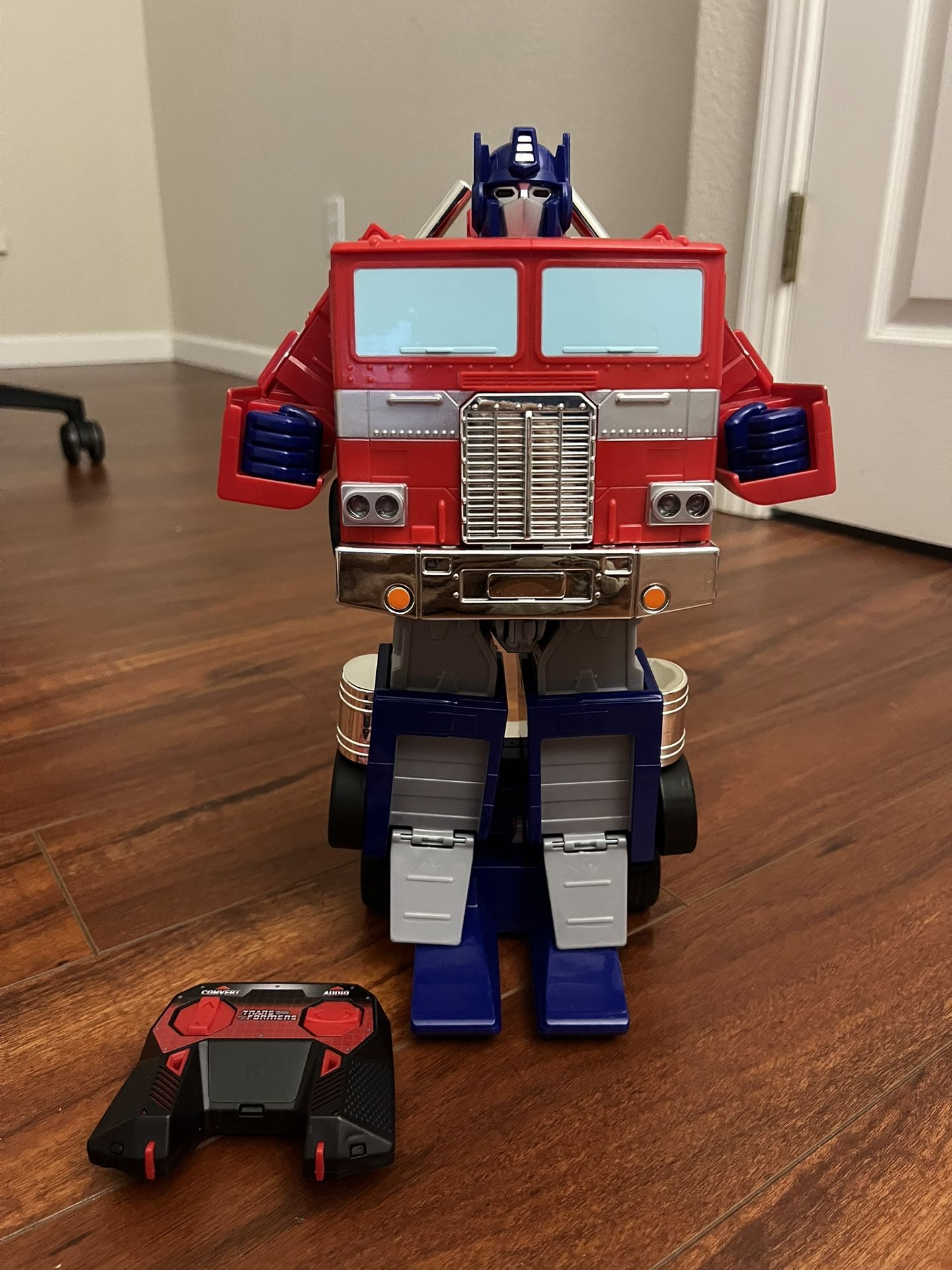 Transformer Radio Control Toy for 15$ for Sale in Milpitas, CA - OfferUp
