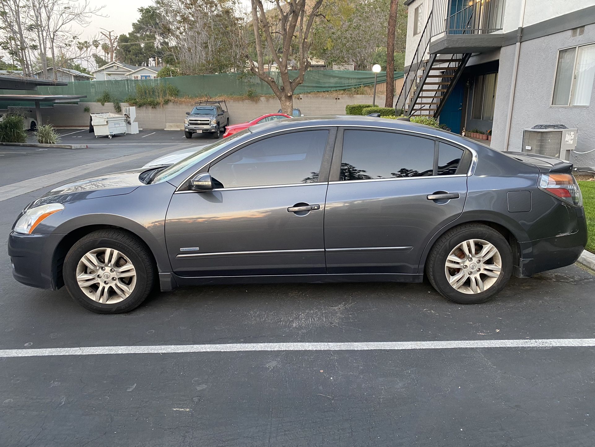2010 Nissan Altima Hybrid for Sale in Grand Terrace, CA - OfferUp