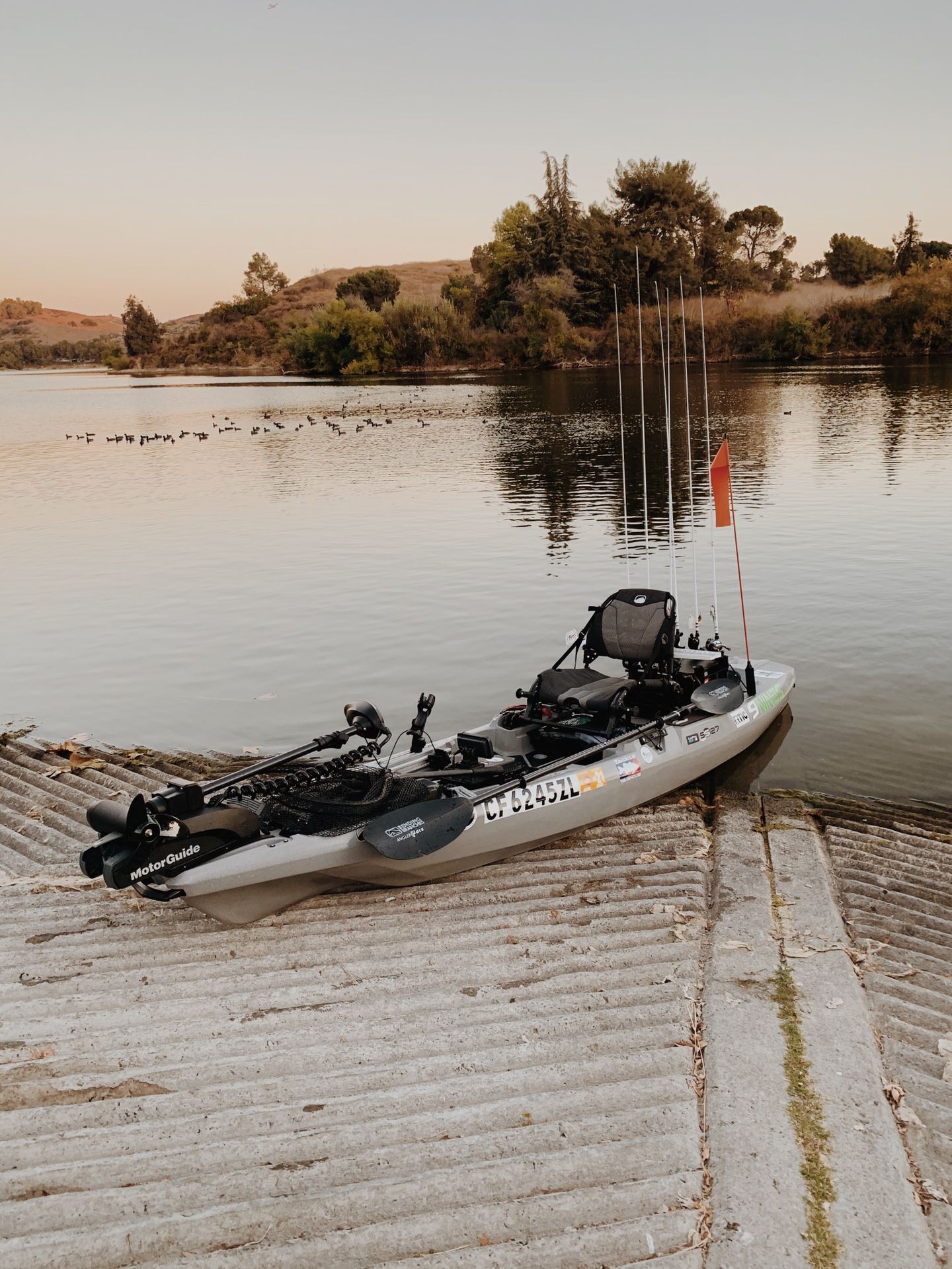 Bonafide Kayak SS127 - Motorguide Xi3 GPS for Sale in Corona, CA - OfferUp