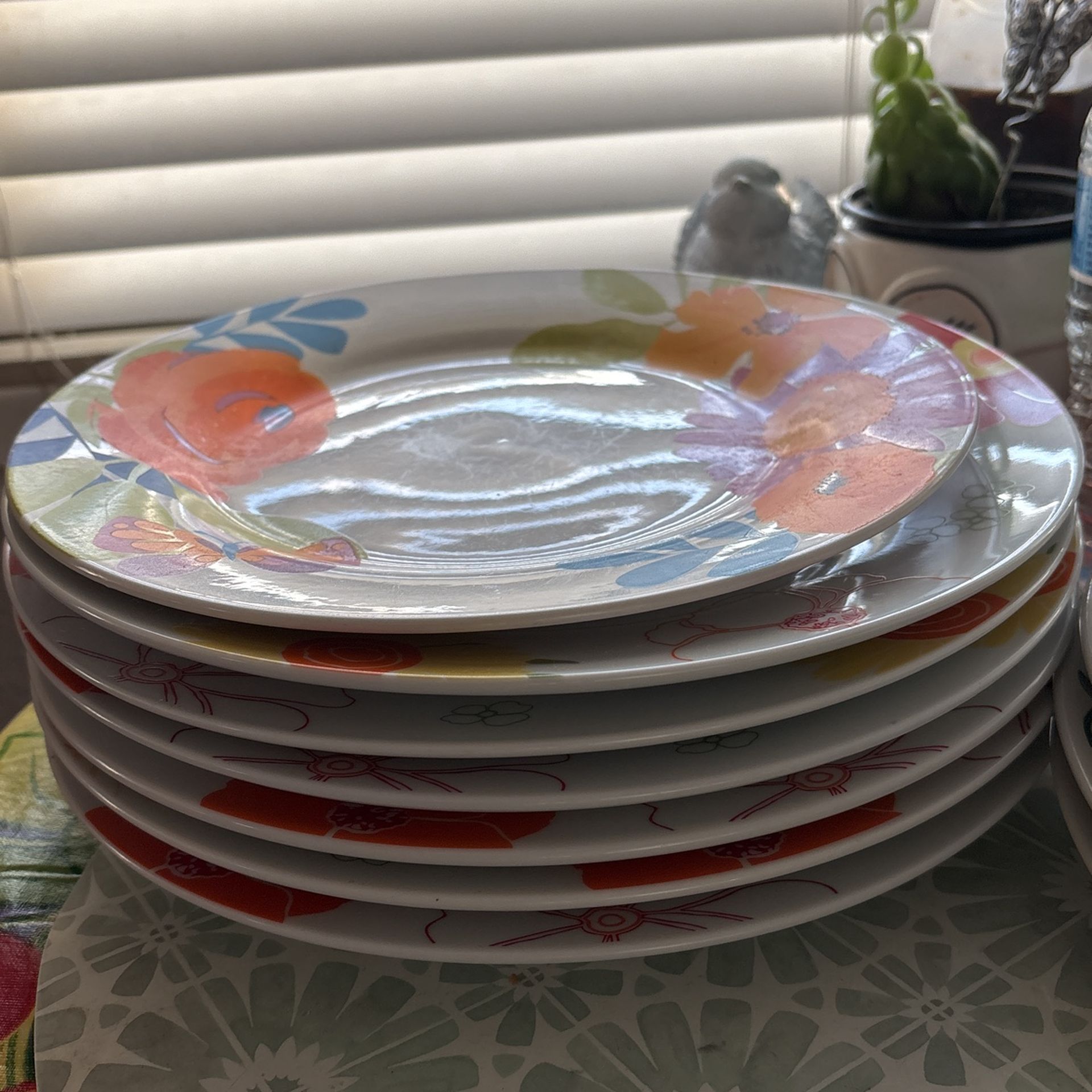 7 Plates for Sale in Tacoma, WA - OfferUp