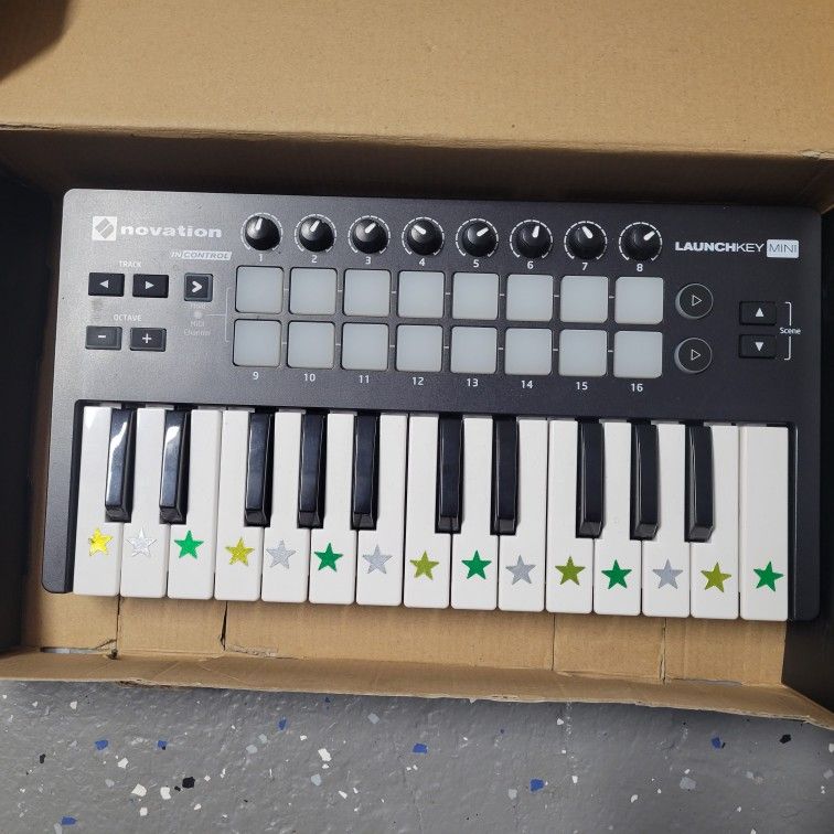 Mini Key Board Works Fine for Sale in Newark, DE - OfferUp