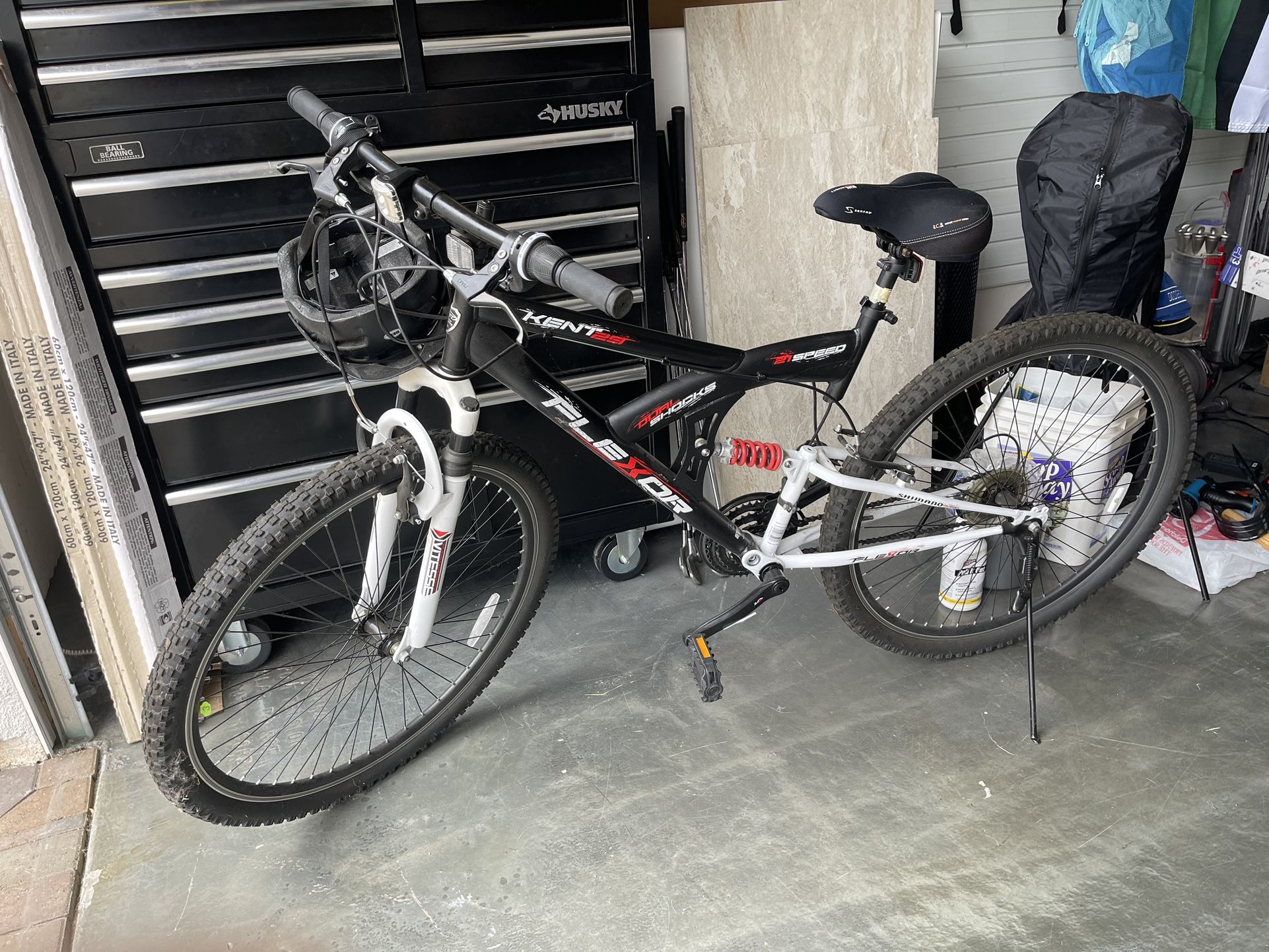 Men’s 29" KENT FLEXOR Mountain Bike for Sale in Escondido, CA - OfferUp
