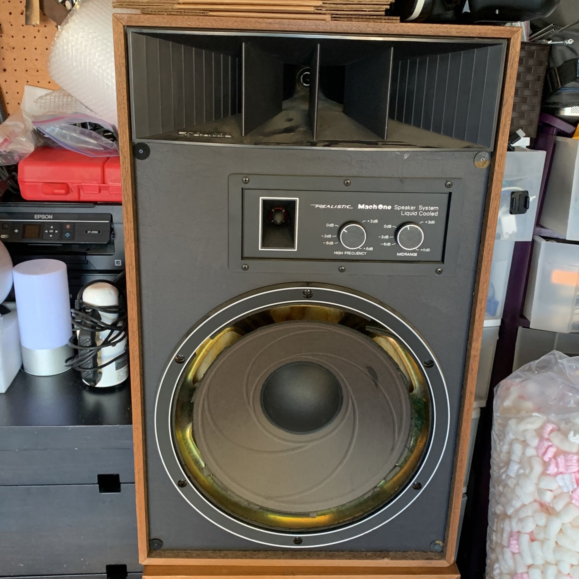 Realistic Mach One Speaker for Sale in Salem, OR - OfferUp