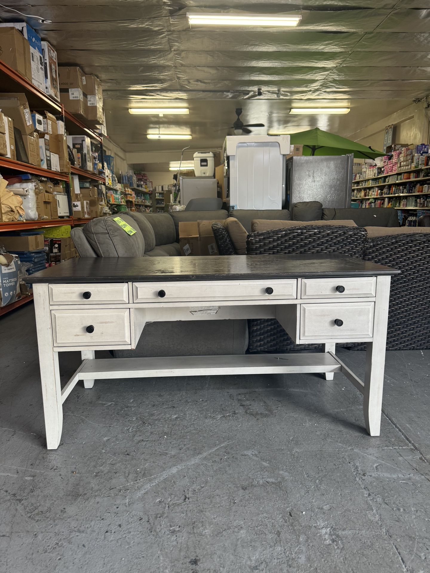 Bayside ashlyn 60 writing desk store