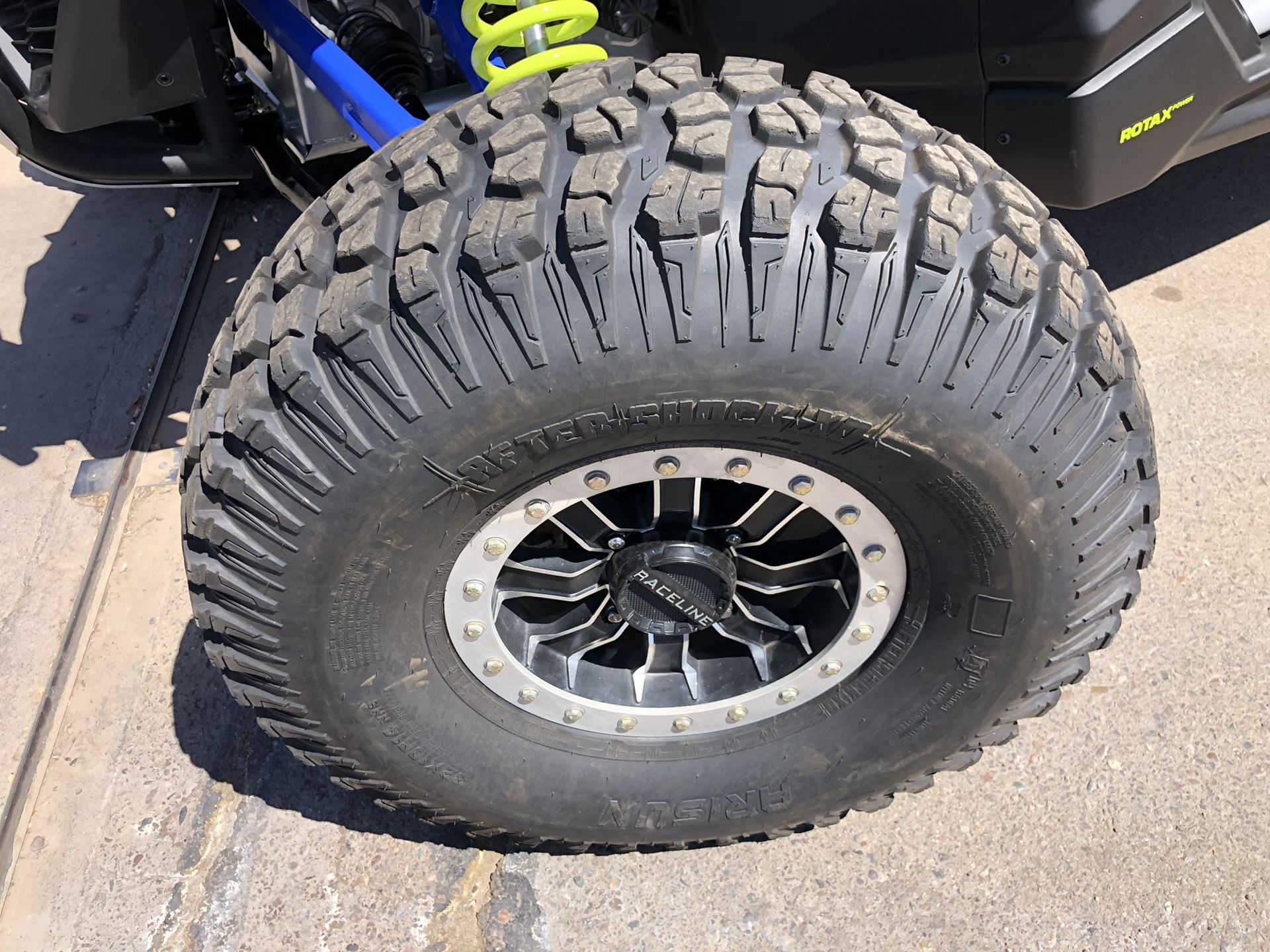 Arisun Aftershock XD Radial Front / Rear Tire-32x10R-14 ( 32x10x14 ...