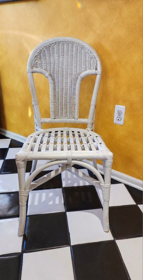 White wicker chair for desk, patio seat, porch, sunroom chair ...