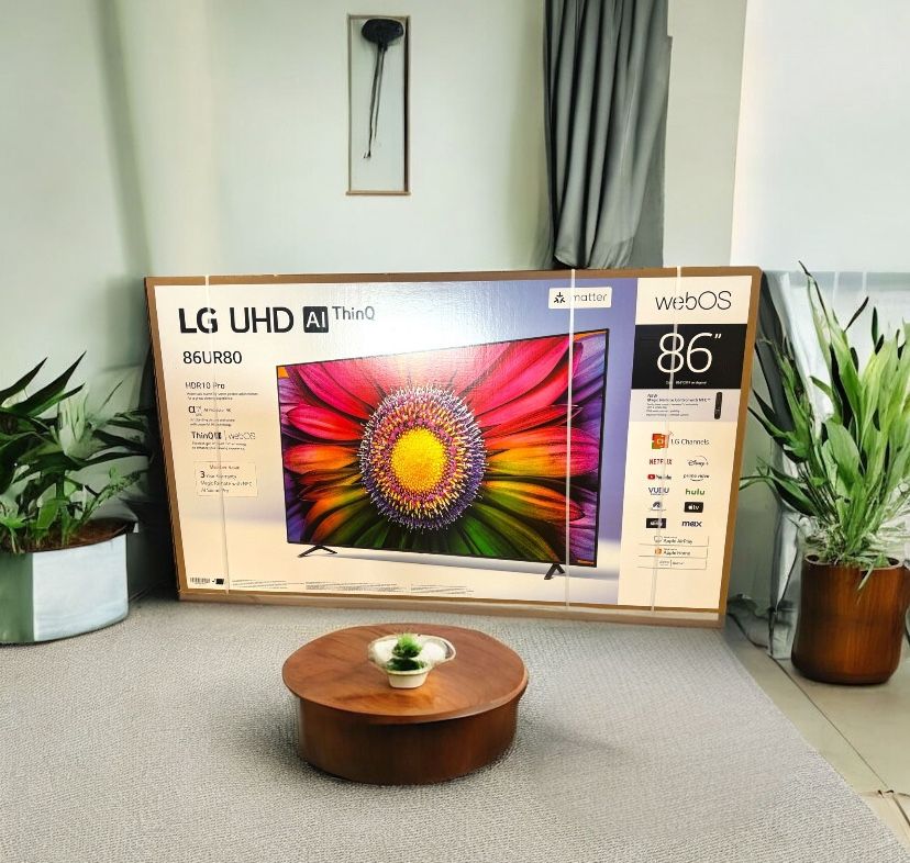 HD349 86UR80 86” Lg smart 4k led Uhd tv for Sale in Las Vegas, NV - OfferUp