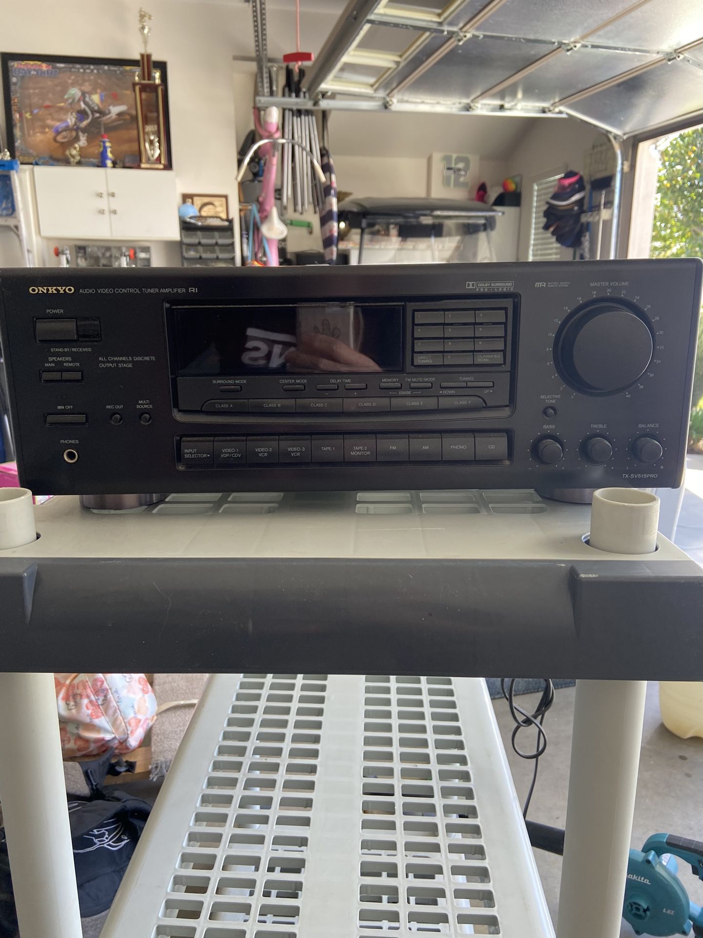 ONKYO Audio Video Control Tuner Amplifier R1 for Sale in Murrieta, CA ...
