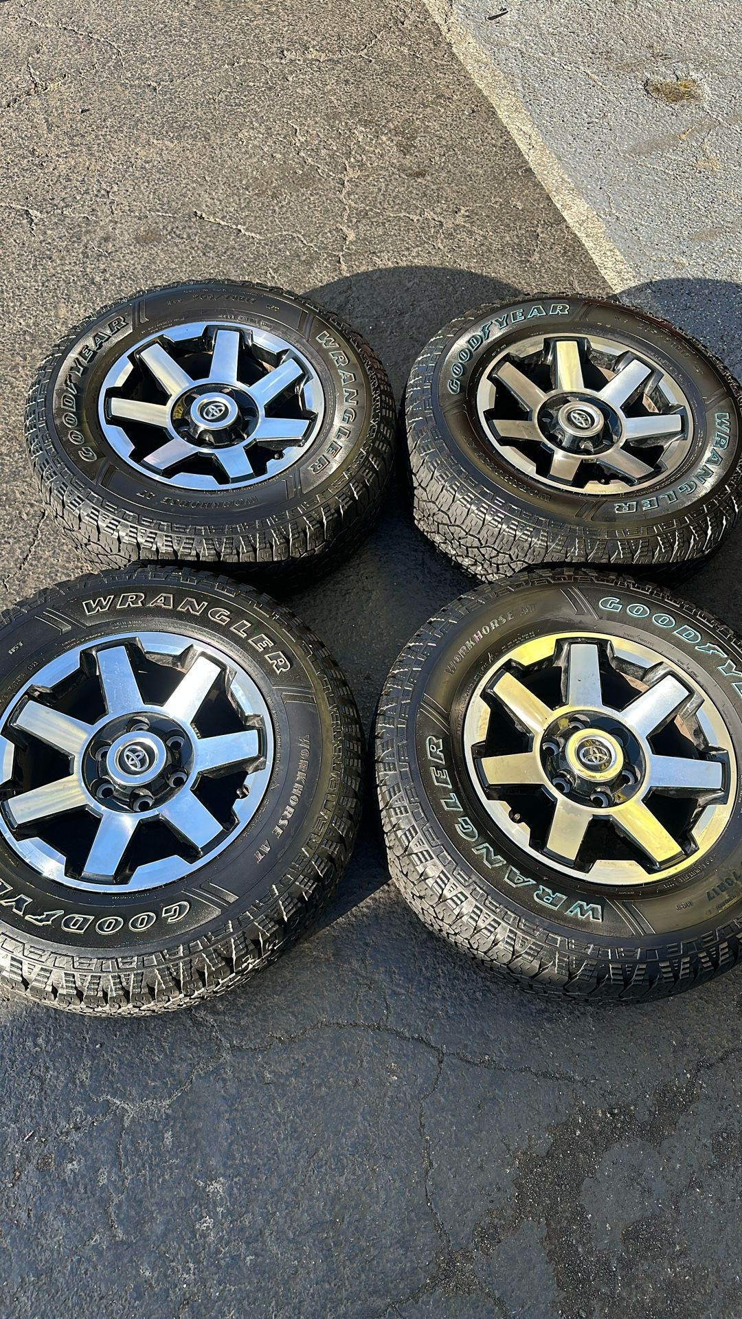 17 INCH WHEELS AND TIRES TOYOTA 6 Lugs and 4 USED 265/70/17 Goodyear ...