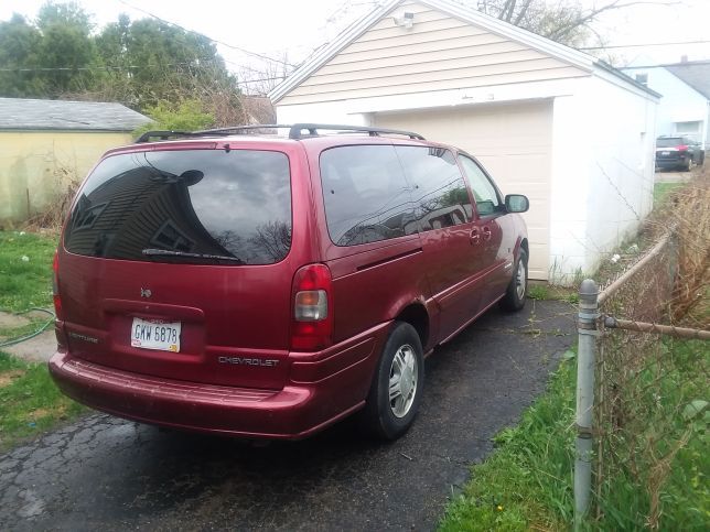 2001 chevy venture warner brothers edition for Sale in Columbus, OH ...