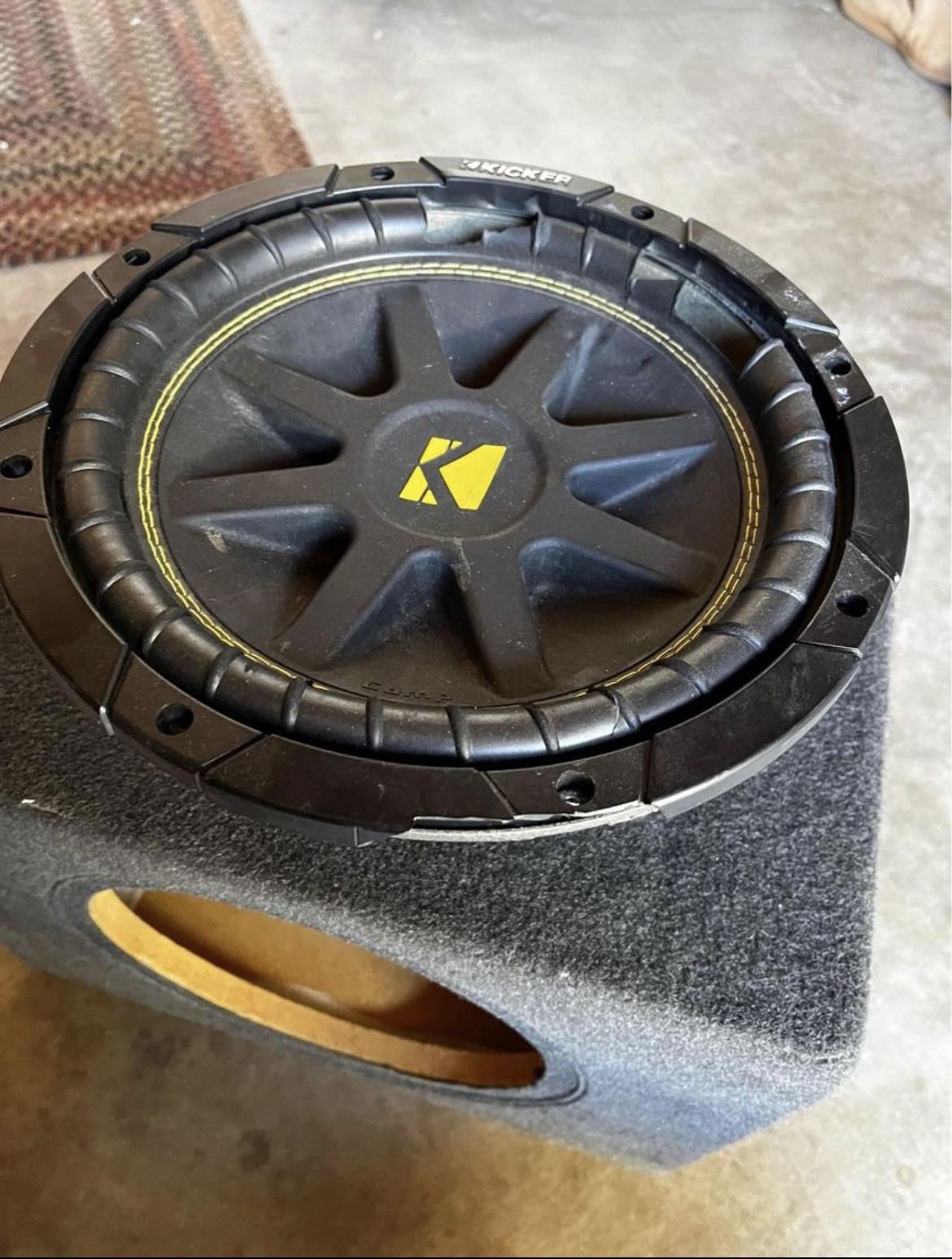 Kicker Sub with box. for Sale in San Diego, CA - OfferUp