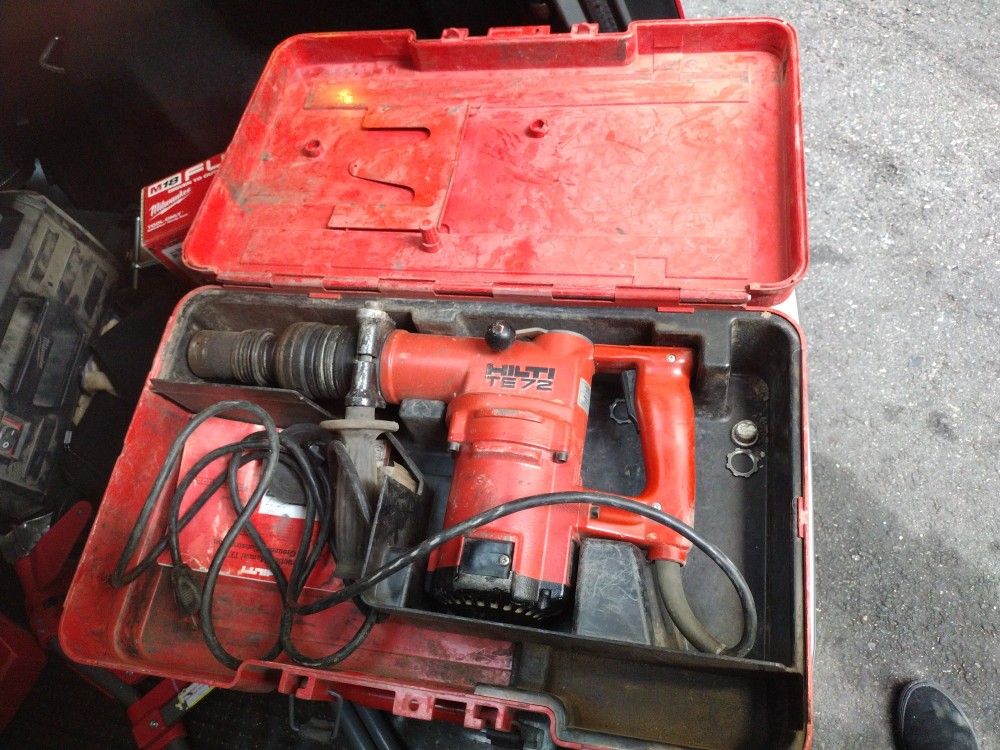 Hilti Te72 for Sale in Los Angeles, CA - OfferUp