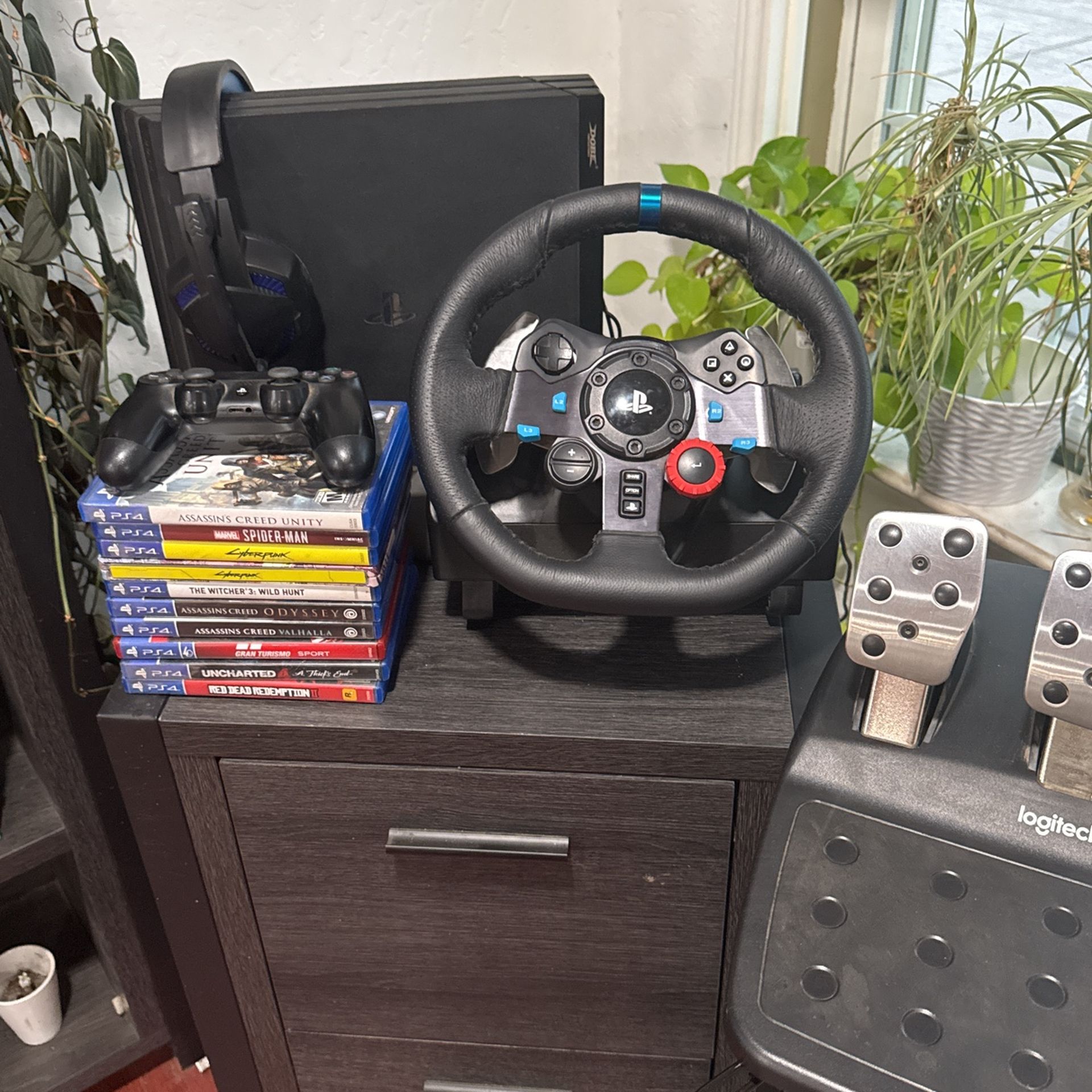 PS4 Bundle for Sale in Selma, CA - OfferUp
