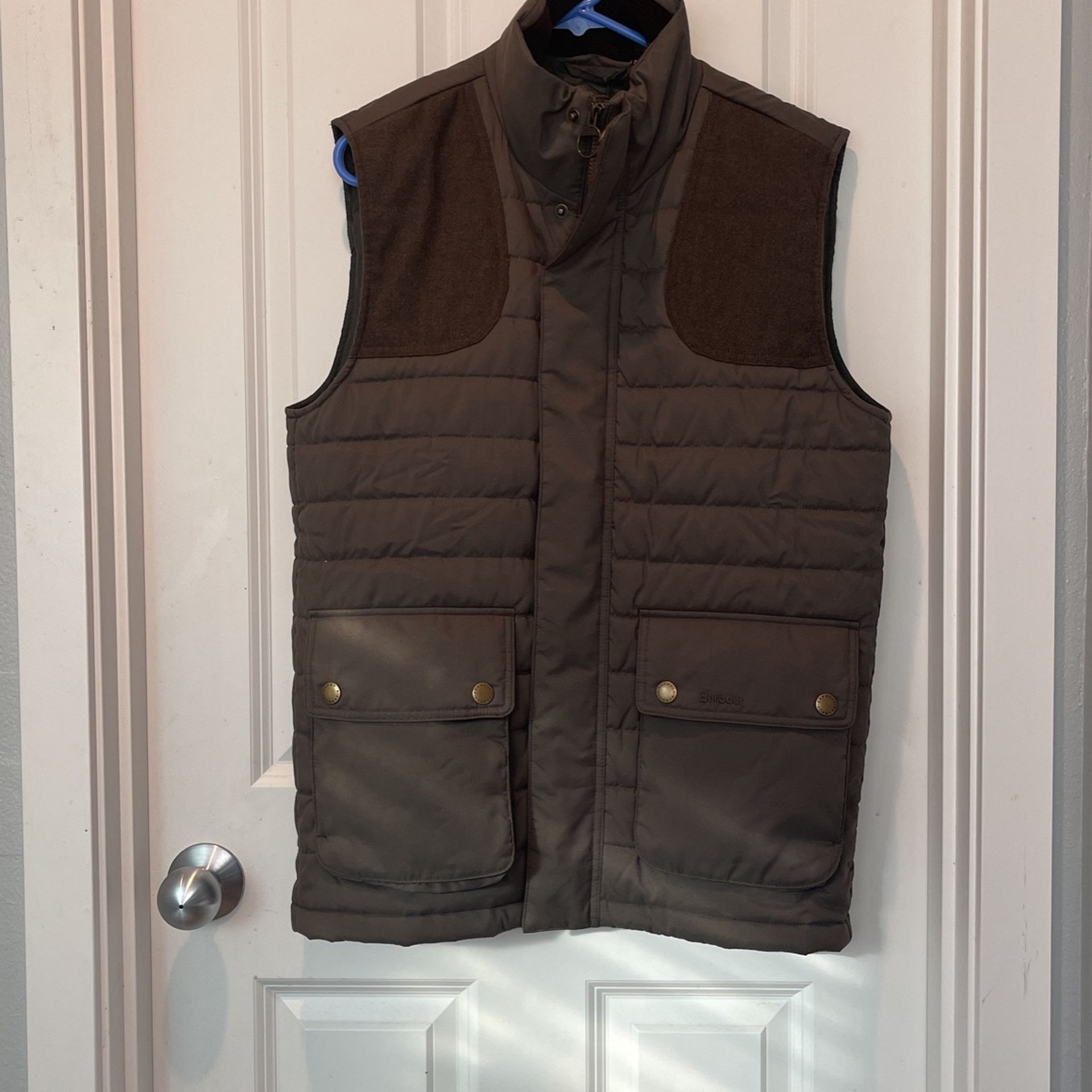Mens Barbour Vest for Sale in Kent, WA - OfferUp