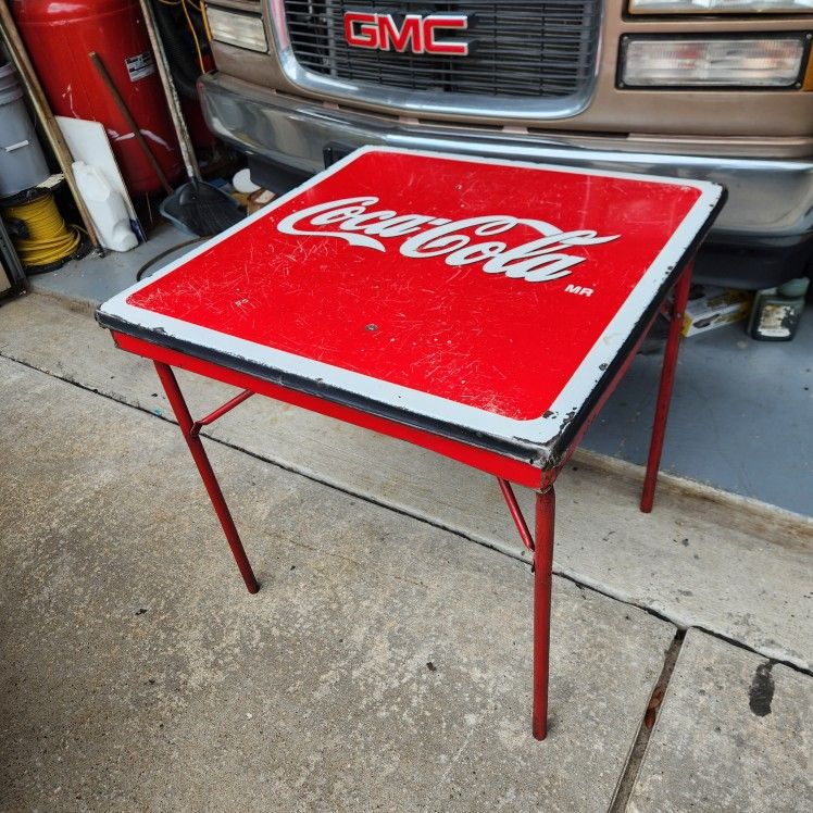 Coca Cola Table $120 for Sale in Pearland, TX - OfferUp