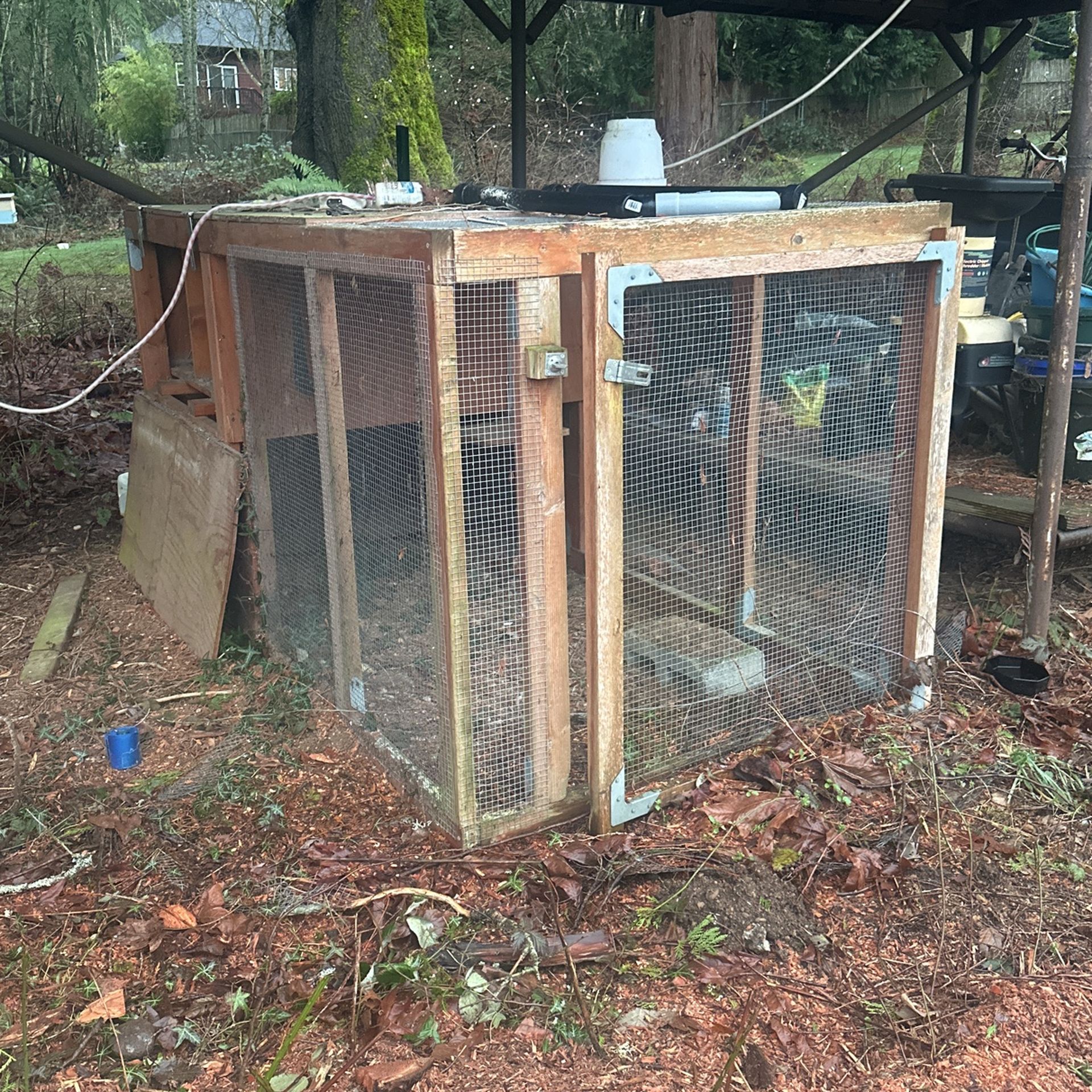 Chicken Coup for Sale in Seattle, WA - OfferUp