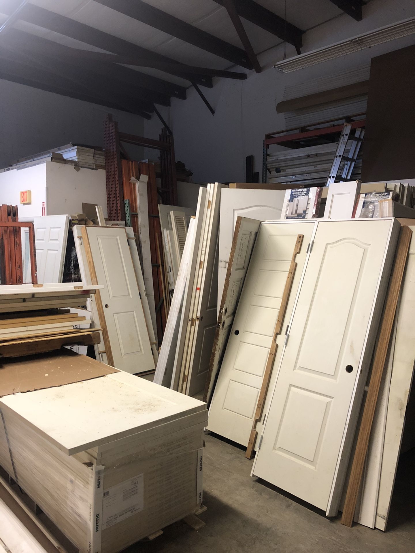 Liquidation sale !!!everything must go. !!! Doors,pre-hung Doors,bifold ...