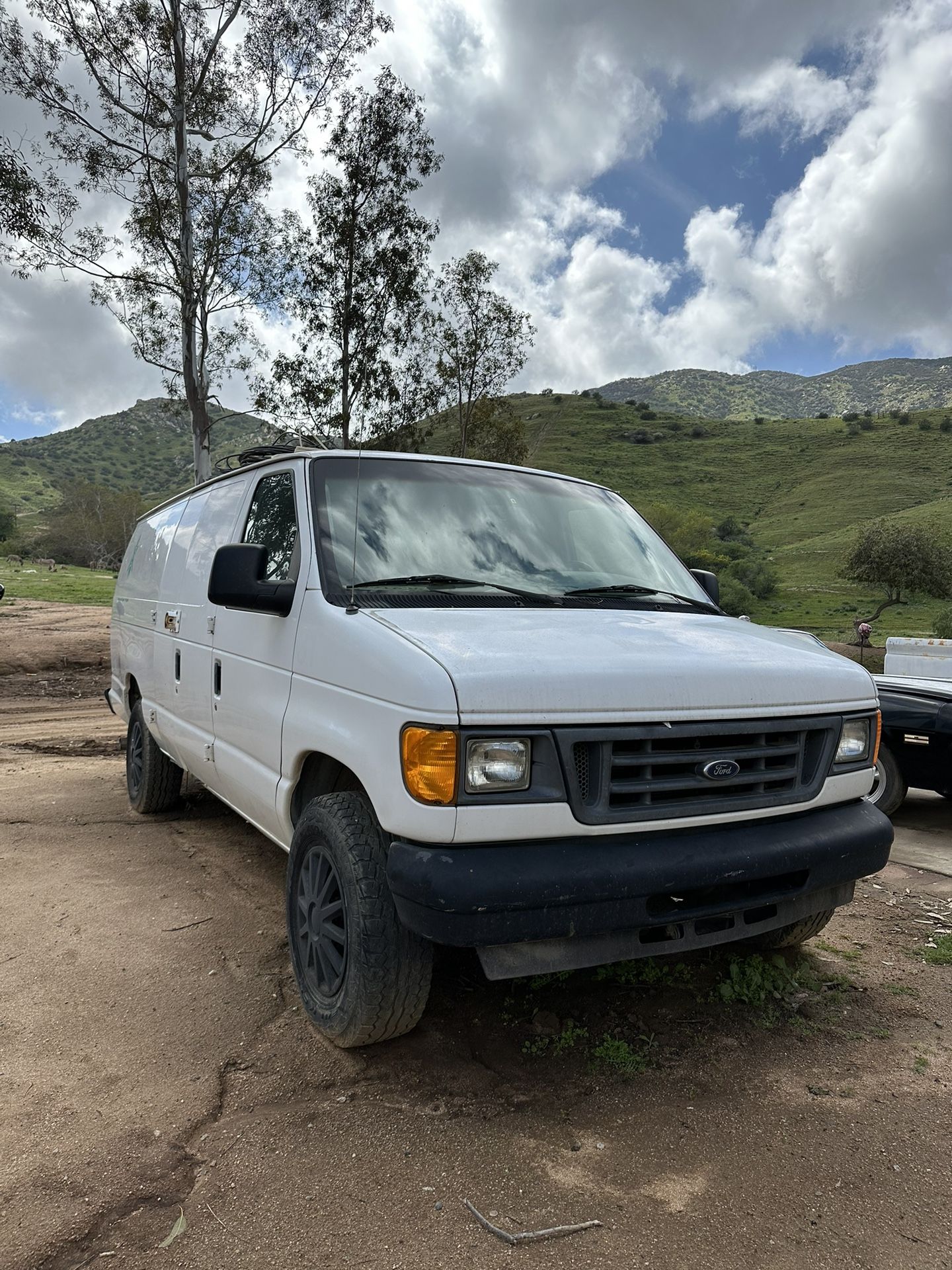 2004 Ford Econoline for Sale in Colton, CA - OfferUp