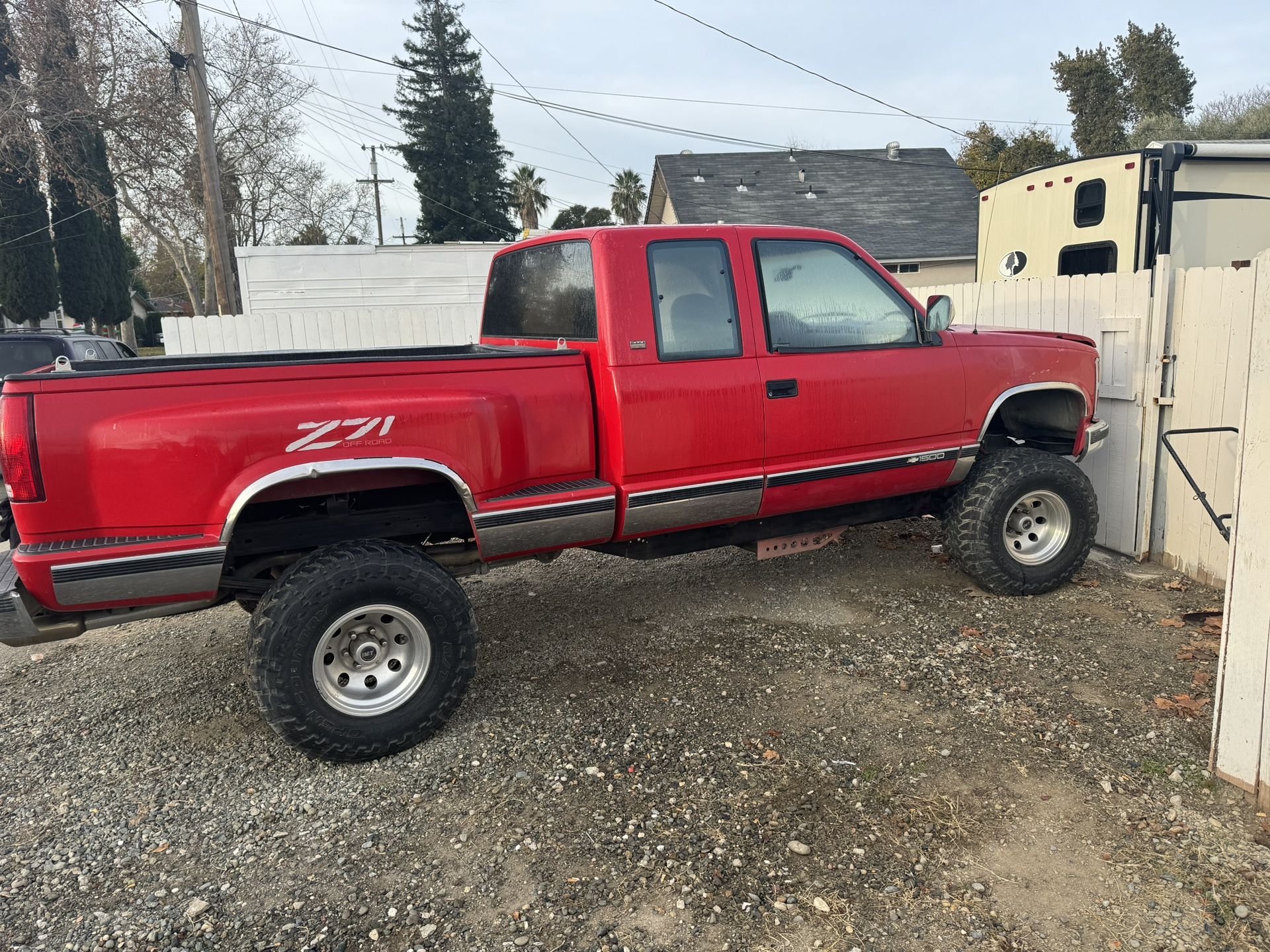 92 Chevy Silverado Step Side for Sale in Sacramento, CA - OfferUp