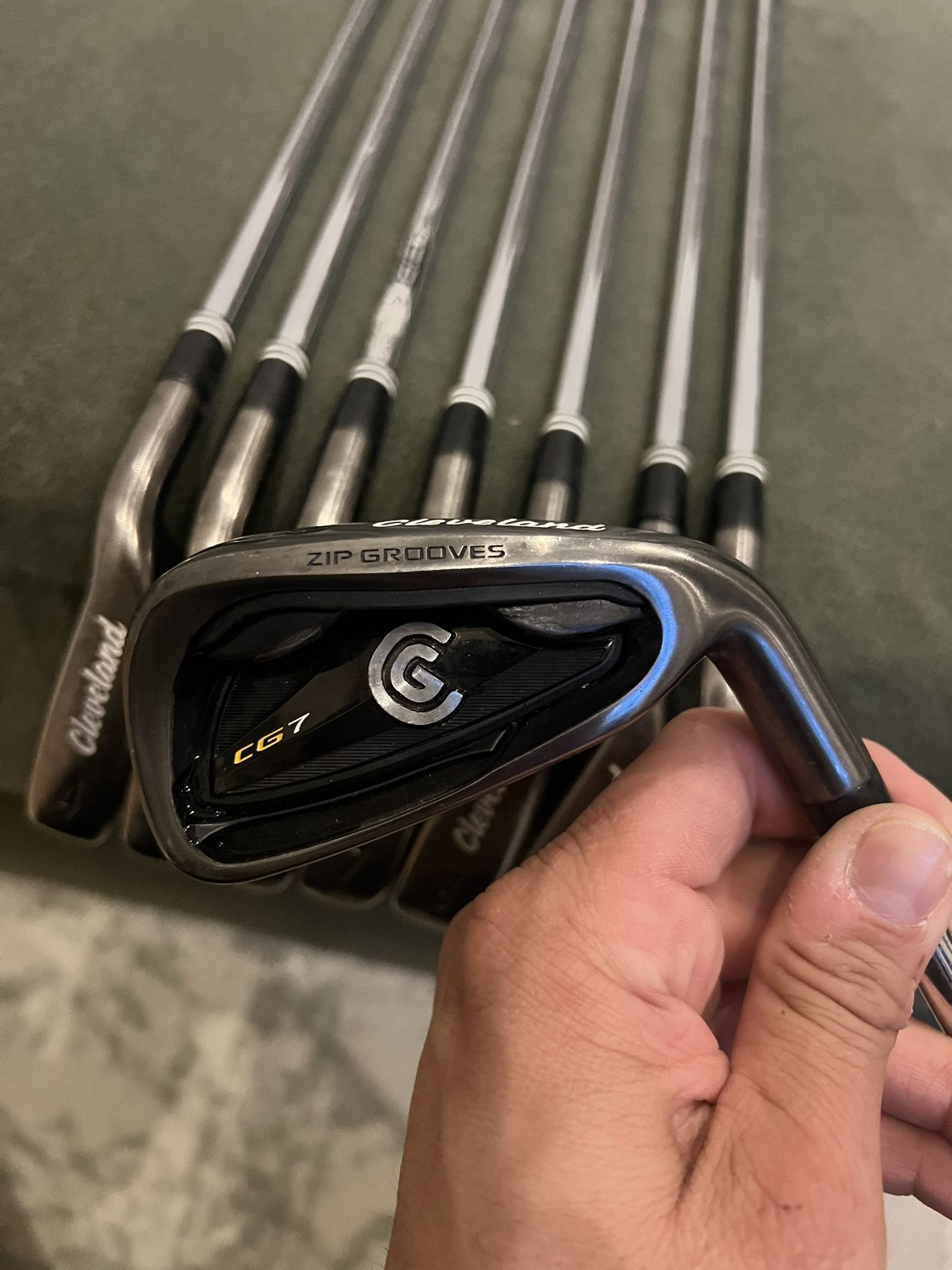 Cleveland Golf CG7 Black Pearl Iron Set - Great Condition for Sale in ...