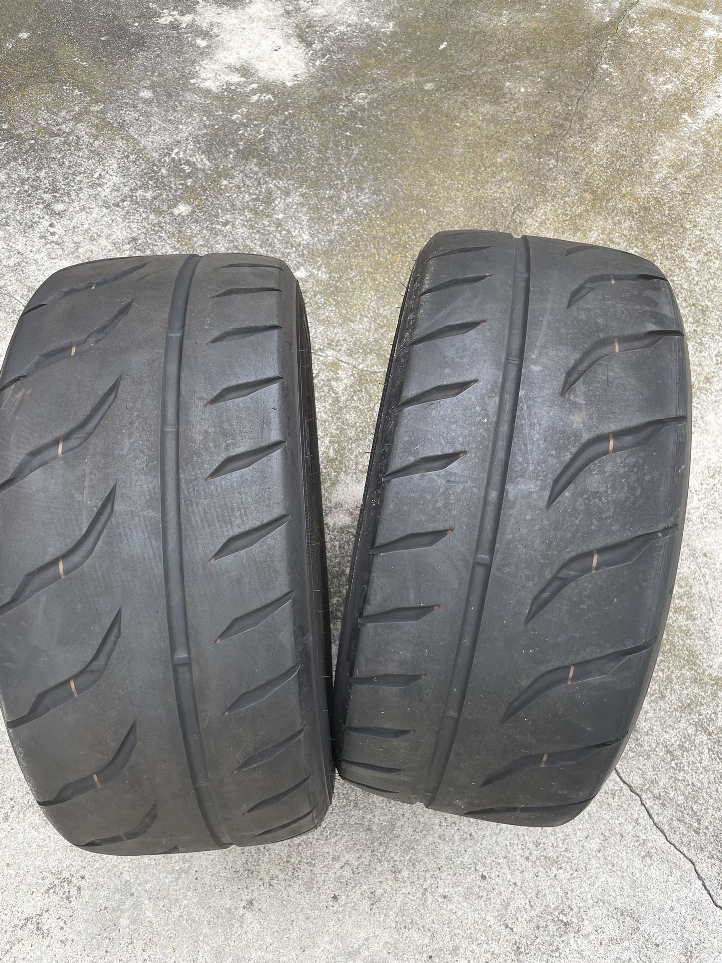 Toyo Proxies R888R 225-50-15 for Sale in Vista, CA - OfferUp