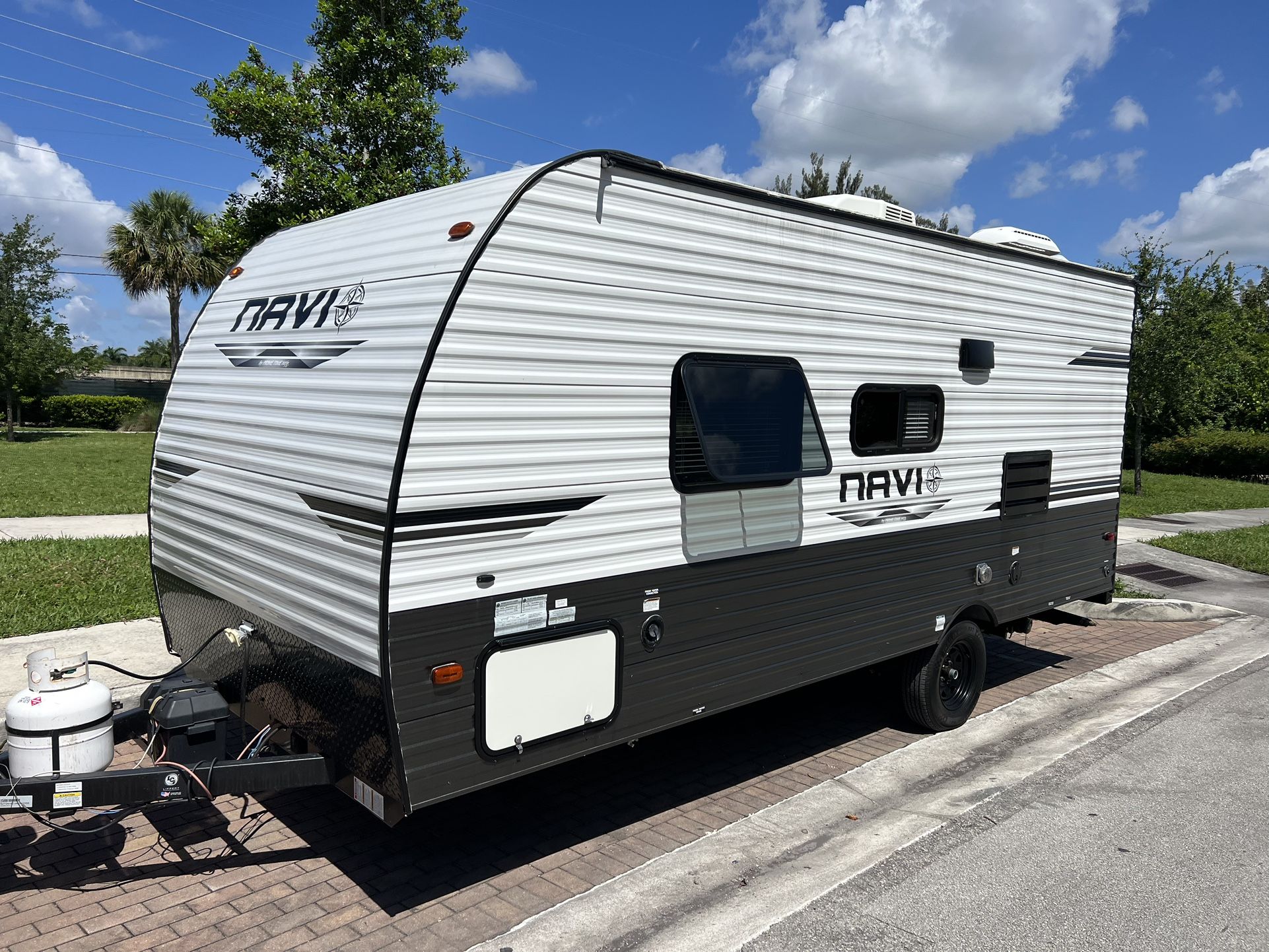 2020 21 Ft. NAVI Prime Time RV Travel trailer Camper for Sale in Fort ...
