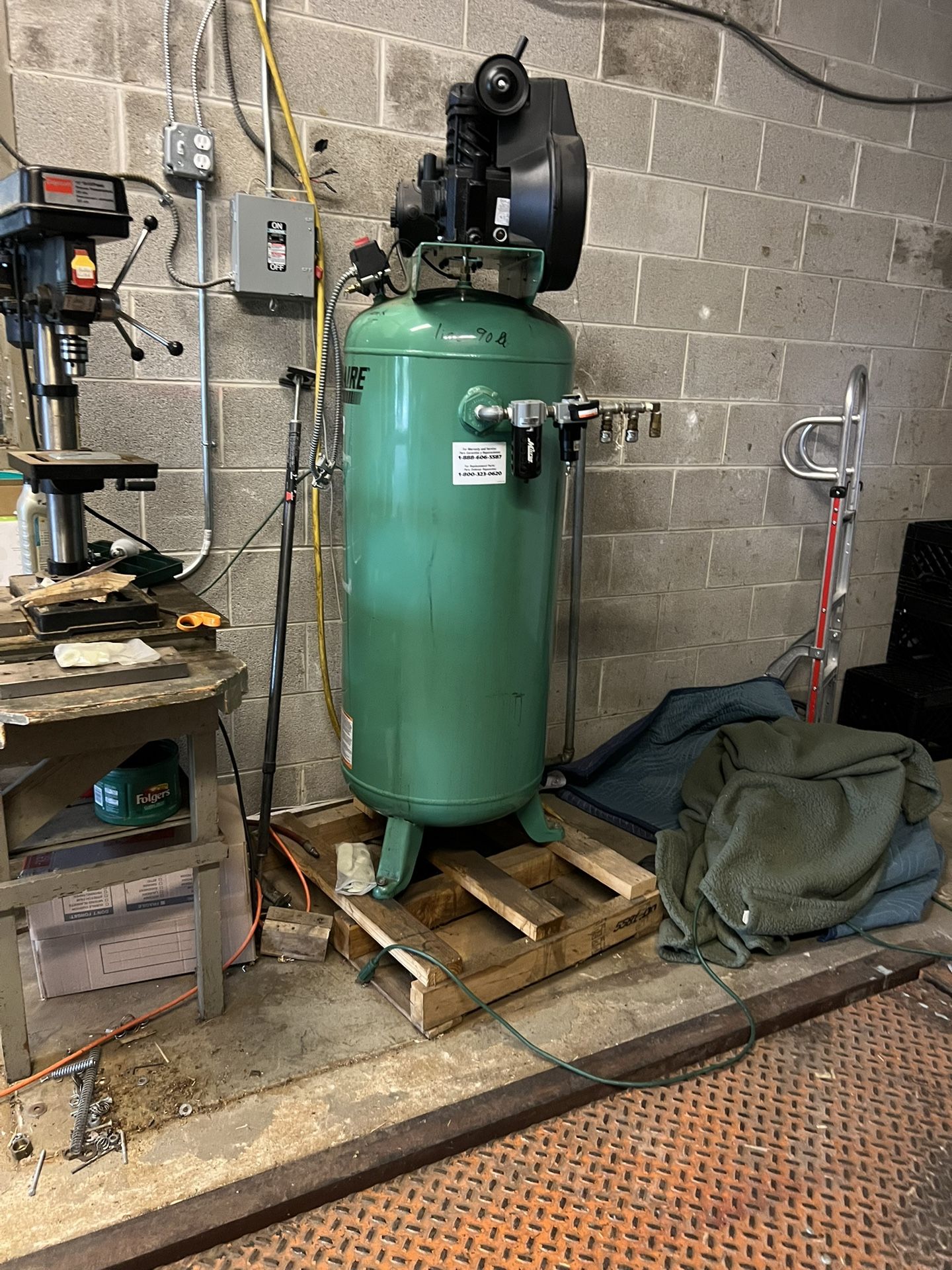 Shop Air Compressor for Sale in Chicago, IL - OfferUp