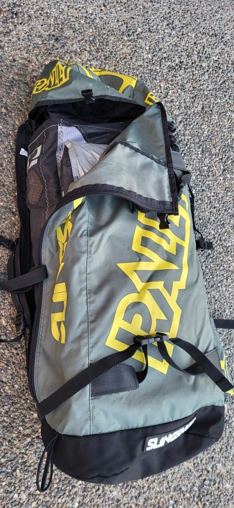 2015 Slingshot Rally 12m And 20"Bar Kiteboarding for Sale in Bonney ...