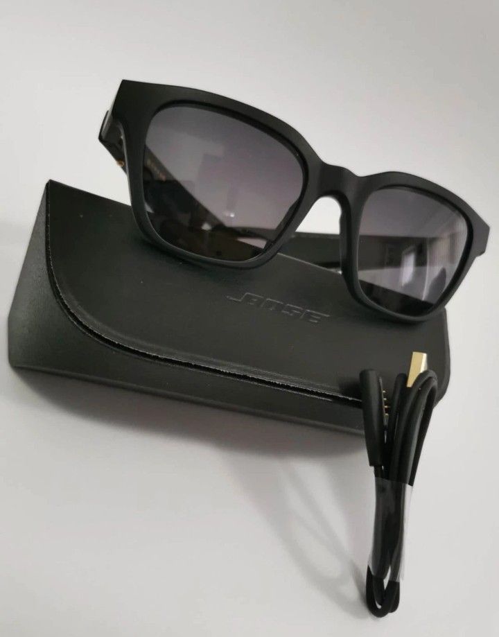 Bose Smart Glasses for Sale in Long Beach, CA - OfferUp