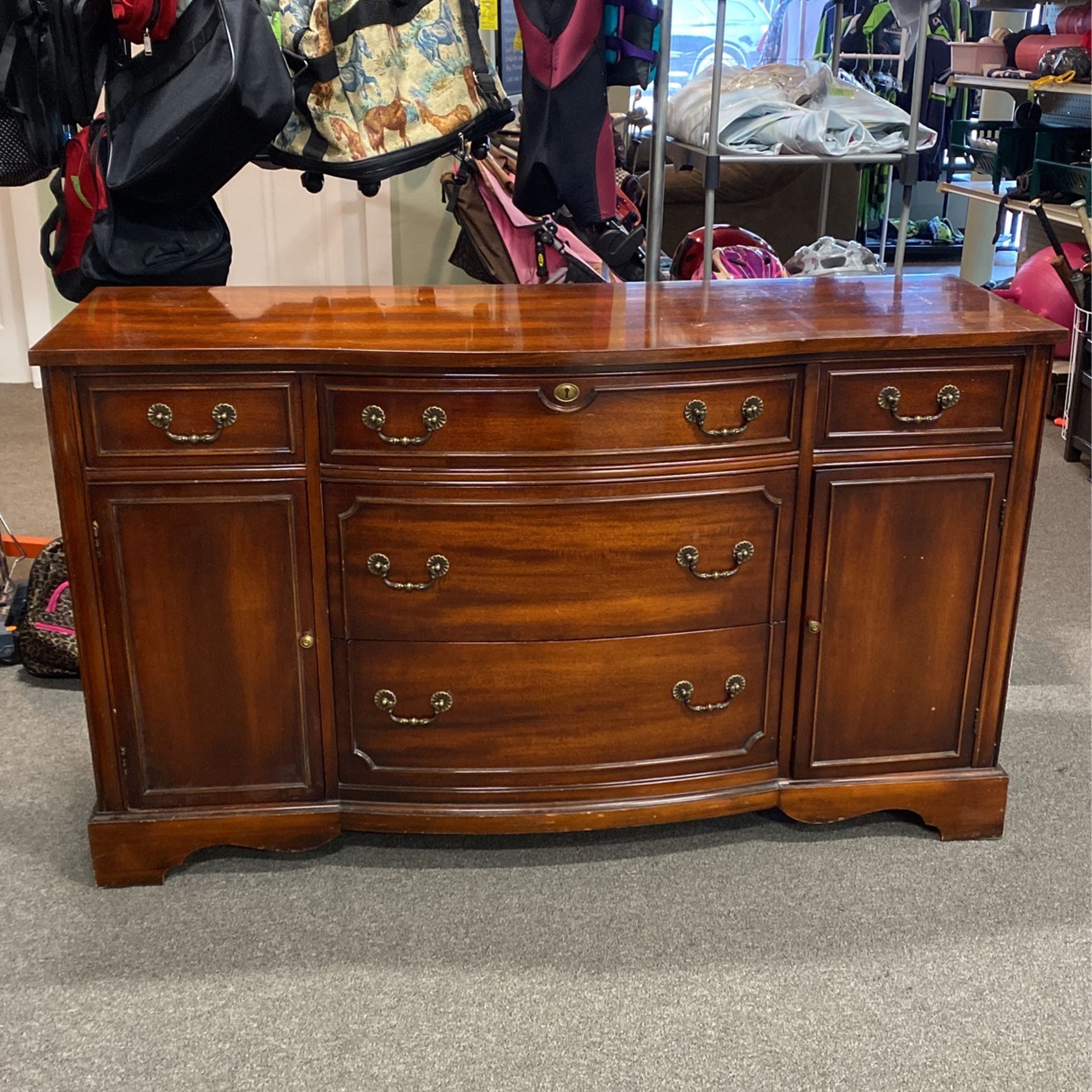 Bernhardt Duncan Phyfe Style Mahogany Bowfront Buffet Georgian ...