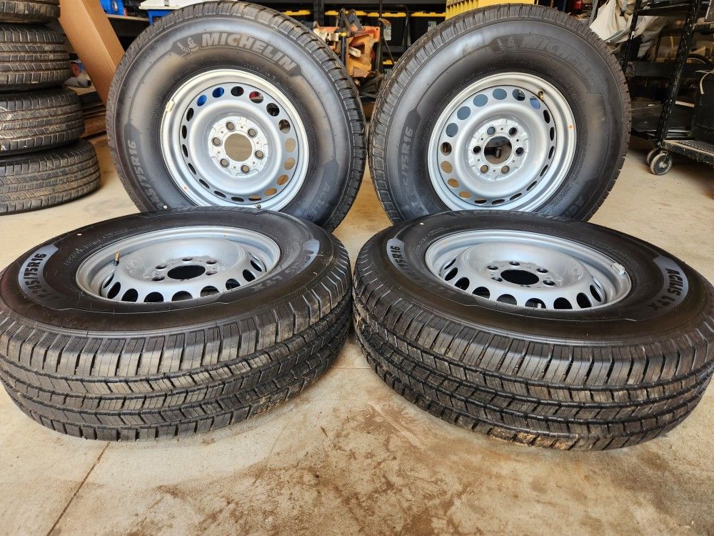 Mercedes Sprinter Wheels And Tires for Sale in Jamul, CA - OfferUp
