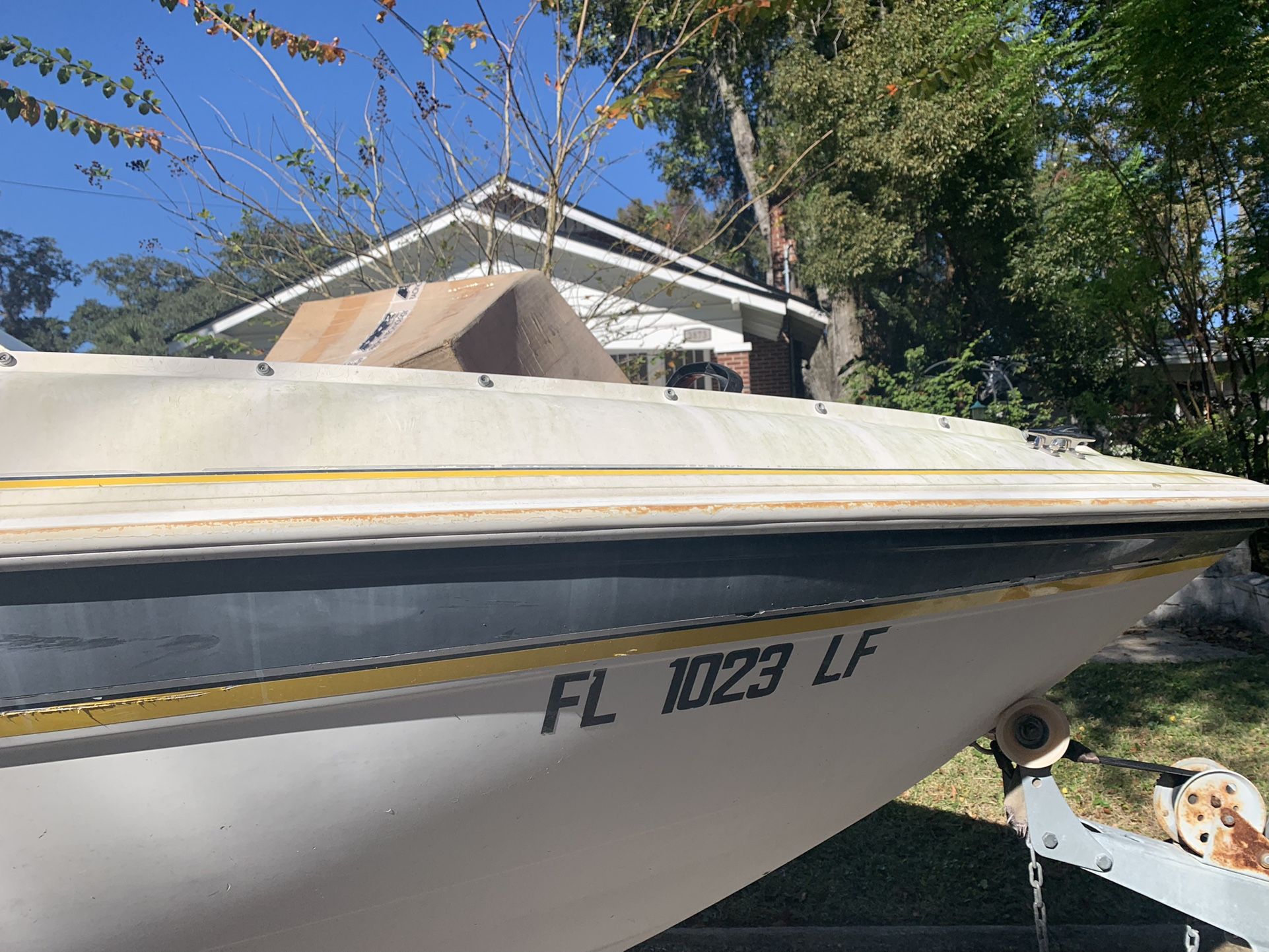 20 Foot Boat Trailer And 17 Foot Boat That Does Not Run But Has The 20-foot-boat-trailer-and-17-foot-boat-that-does-not-run-but-has-the
