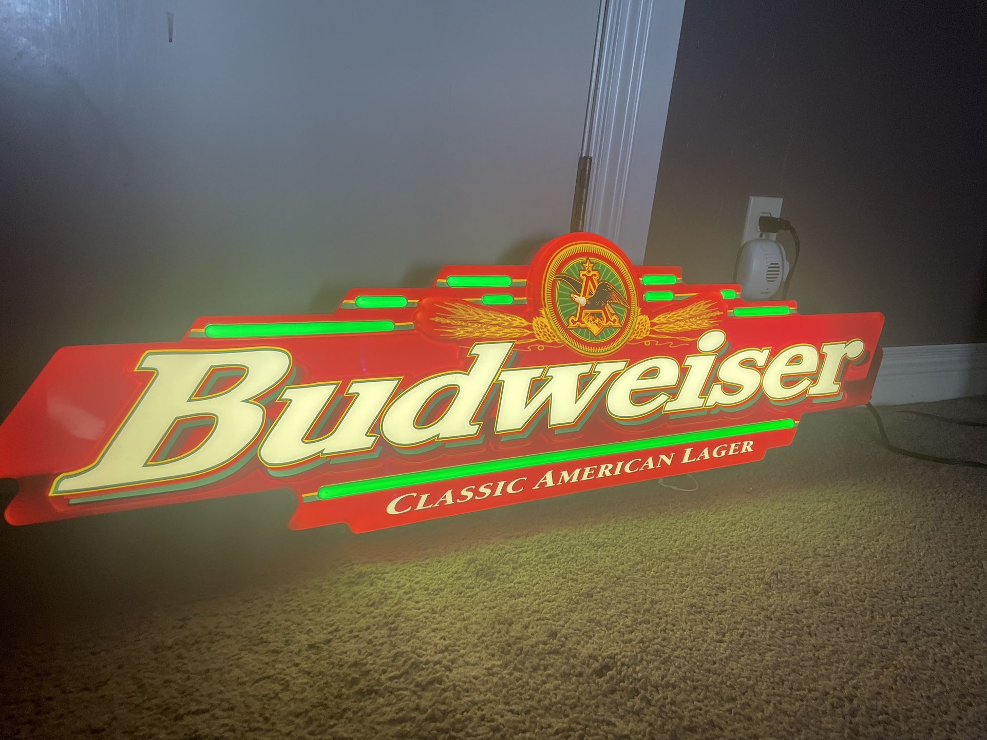 Vintage Budweiser Sign Great Condition for Sale in Oroville, CA - OfferUp