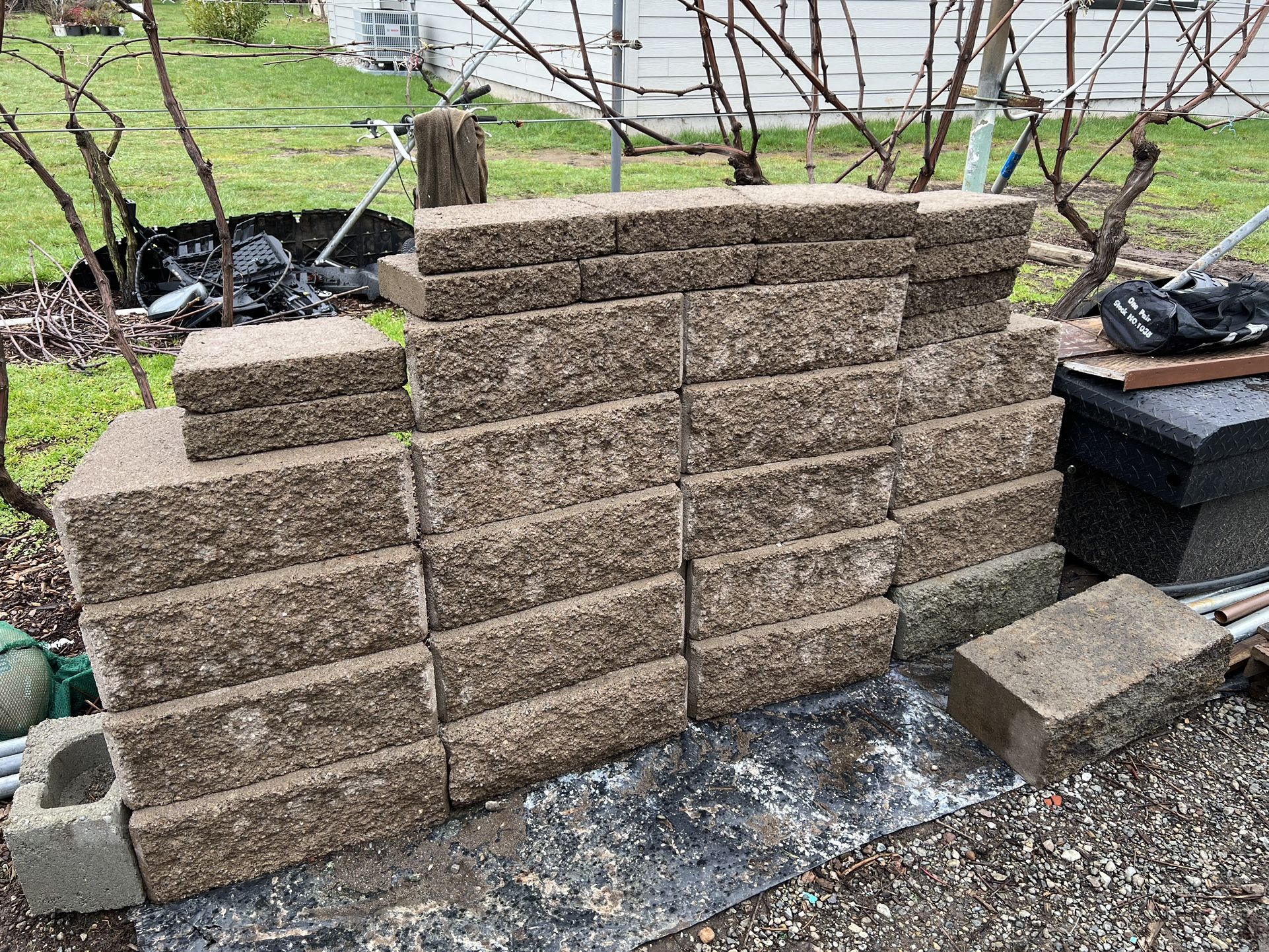 Concrete Retaining Wall Block for garden or back yard for Sale in ...