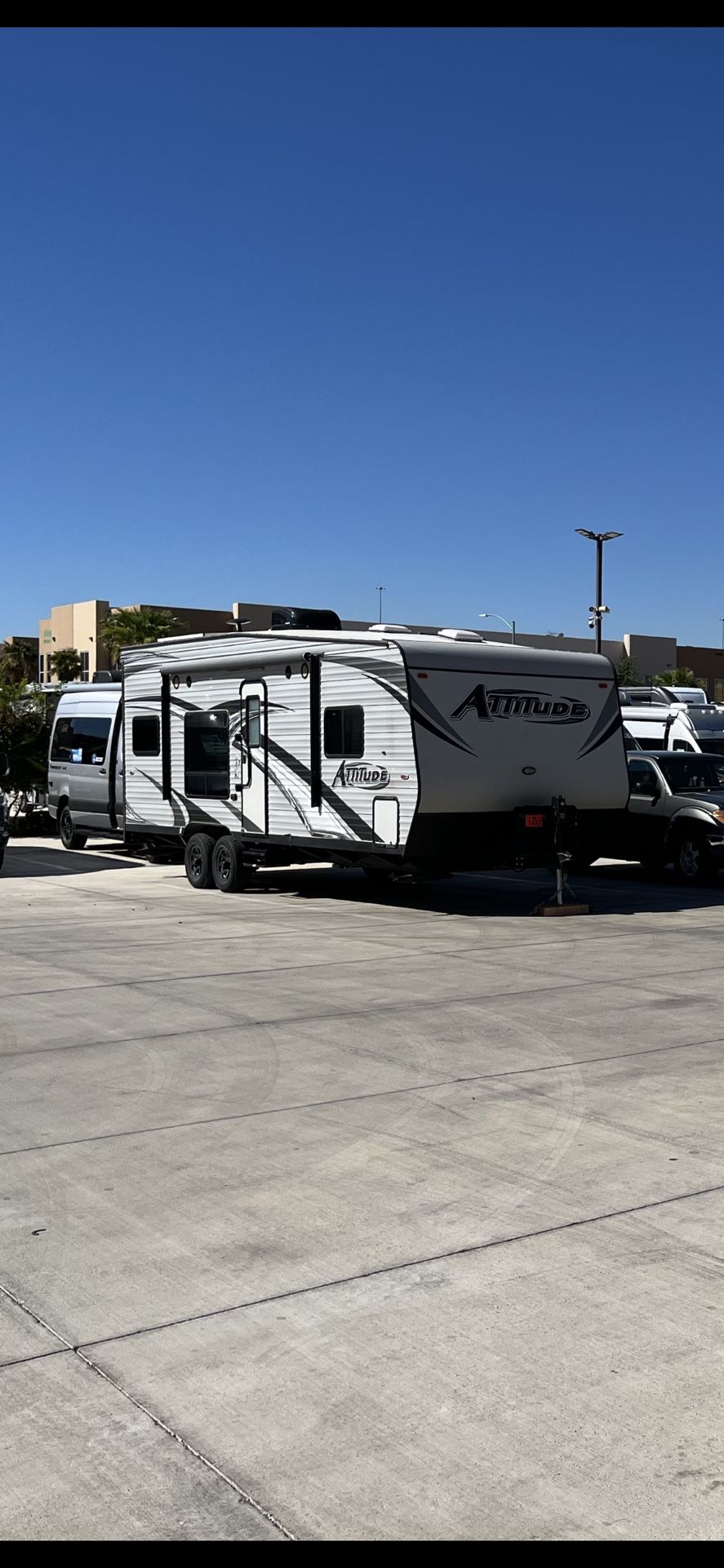 2018 Attitude 23SA Toyhauler Trailer for Sale in Las Vegas, NV - OfferUp