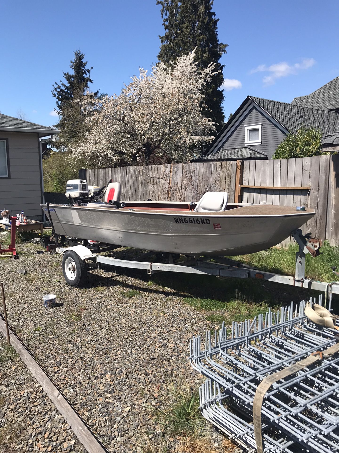 14ft hewescraft river runner for Sale in Arlington, WA - OfferUp