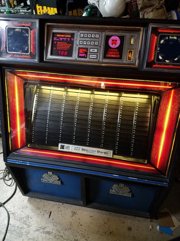 AMI Rowe R88 jukebox for Sale in Alvin, TX - OfferUp