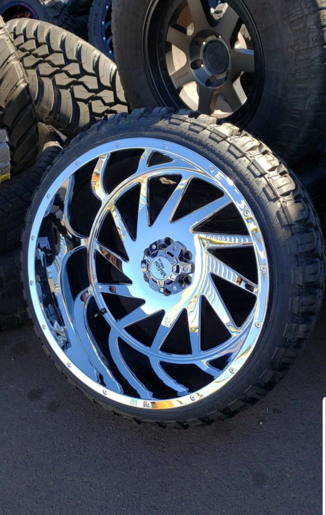 24x14 Chrome monster rims 6 lug with New MUD tires 33 1250 24 lt for ...
