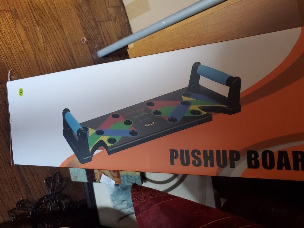 Pushup Board. PENDING PICK UP for Sale in Houston, TX - OfferUp